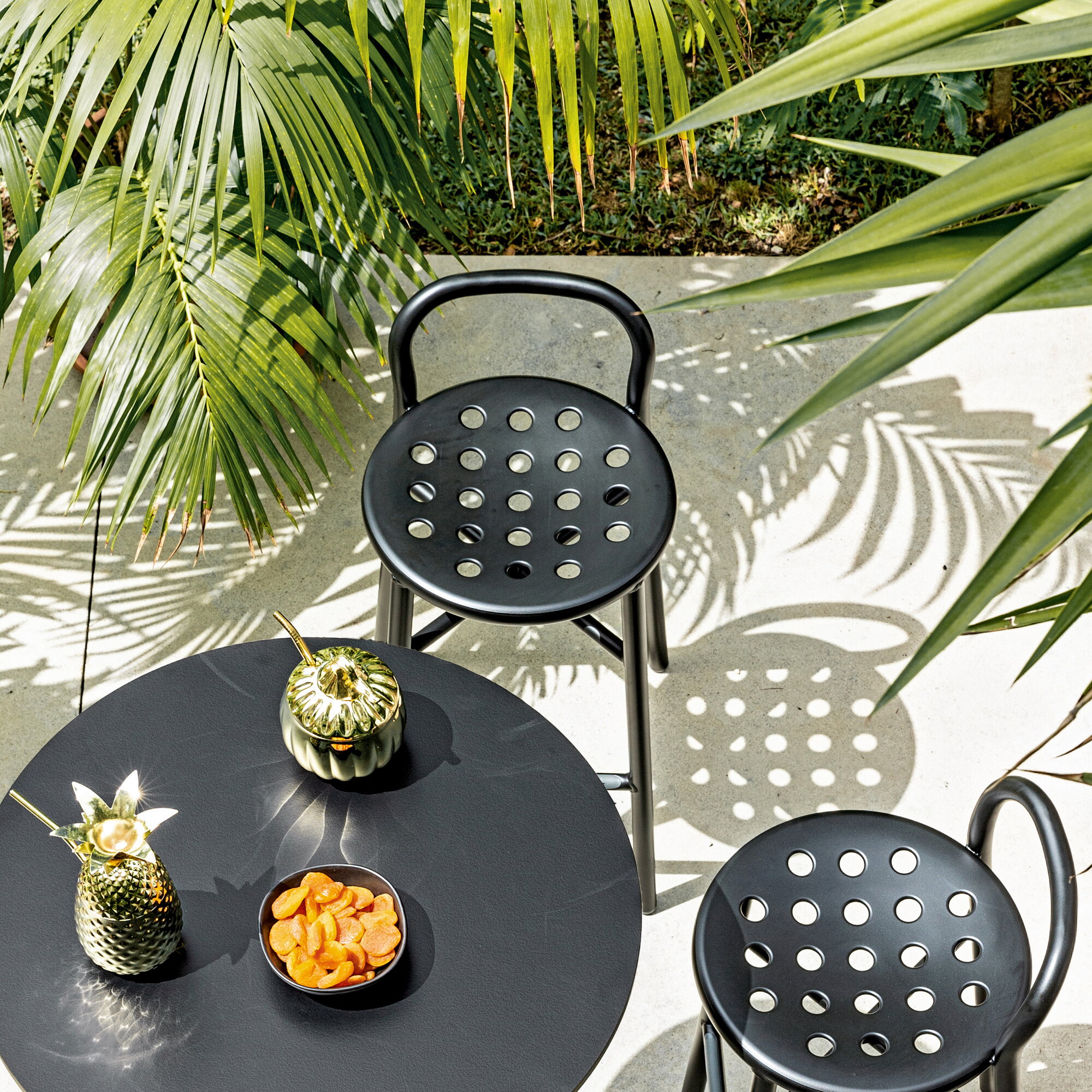 Magis Table_One Bistrot table, 79 cm, black | Finnish Design Shop