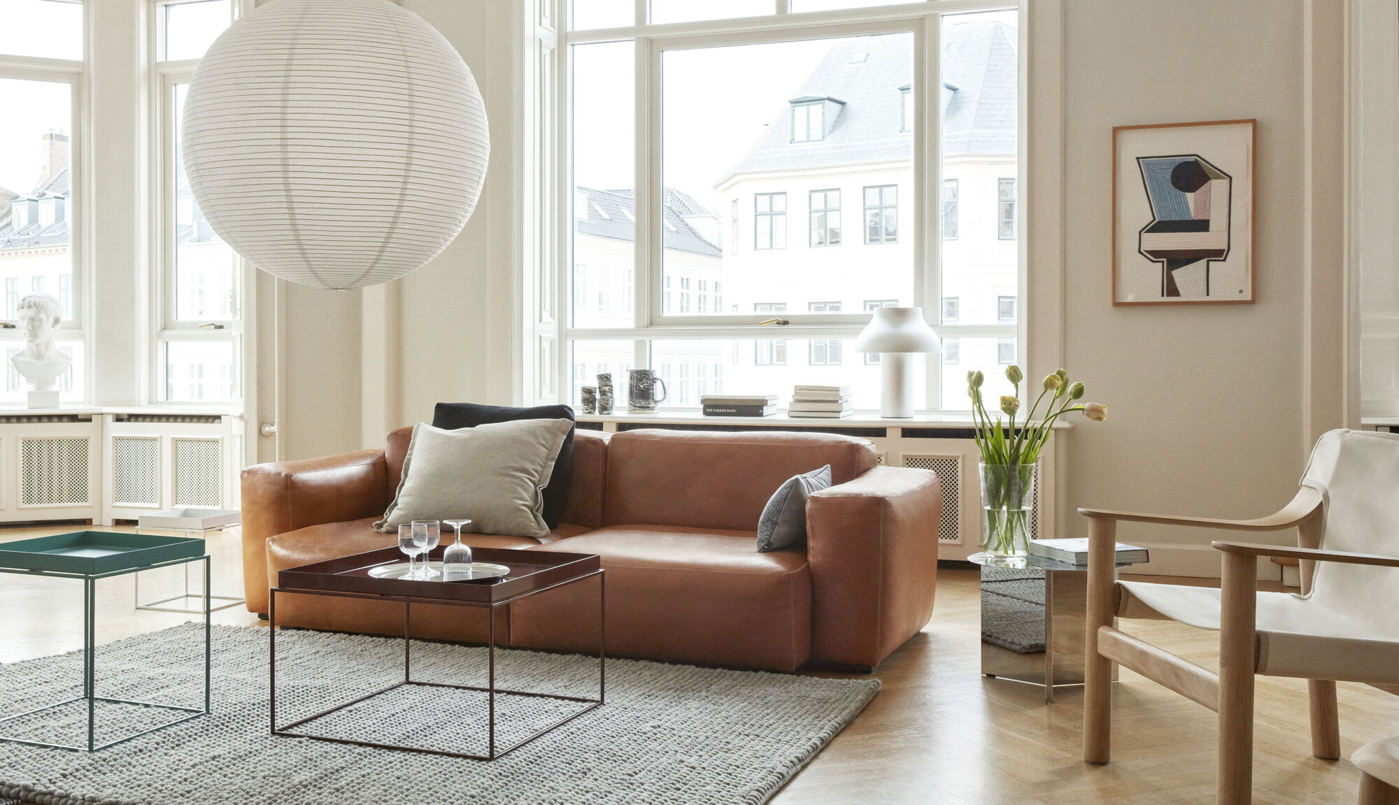 HAY Mags Soft 2,5-seater sofa, Comb.1 low arm, Sense 250 leather ...