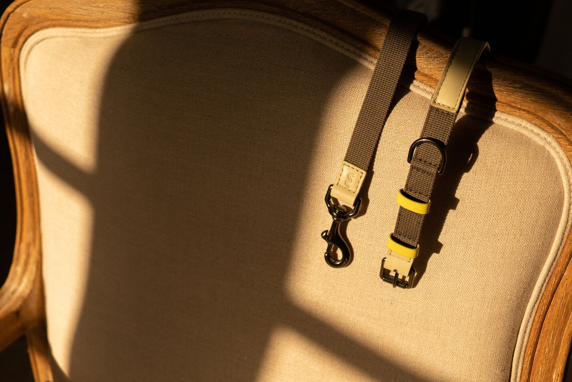 Masimalo Colour Block leash, light sage - khaki | Finnish Design Shop