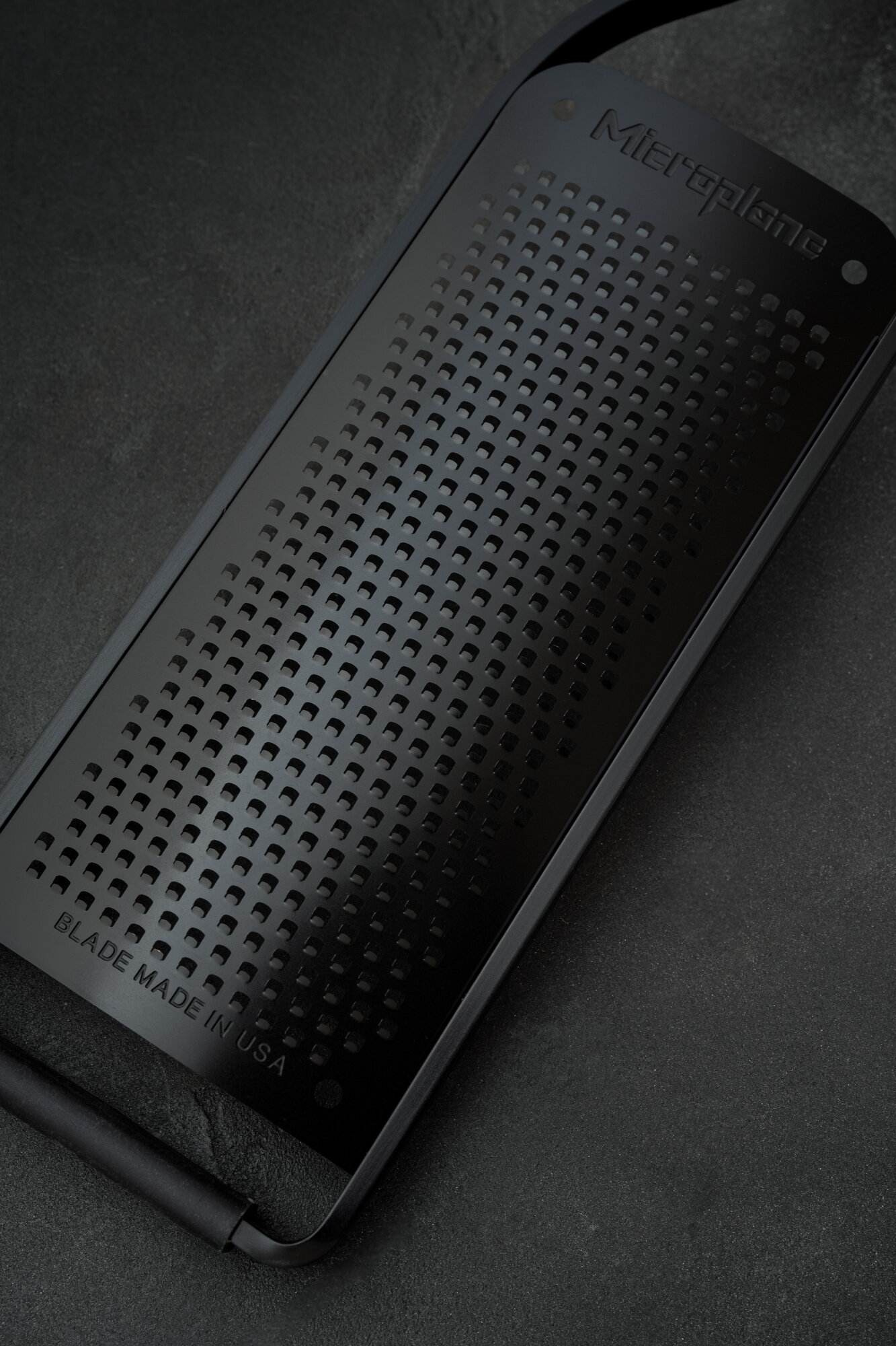 Microplane Black Sheep Series Fine raastin | Finnish Design Shop