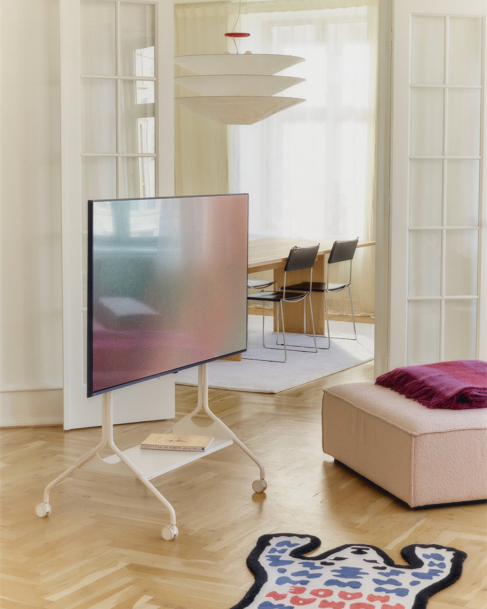 Pedestal Moon Rollin' Tall TV stand, pearl | Finnish Design Shop