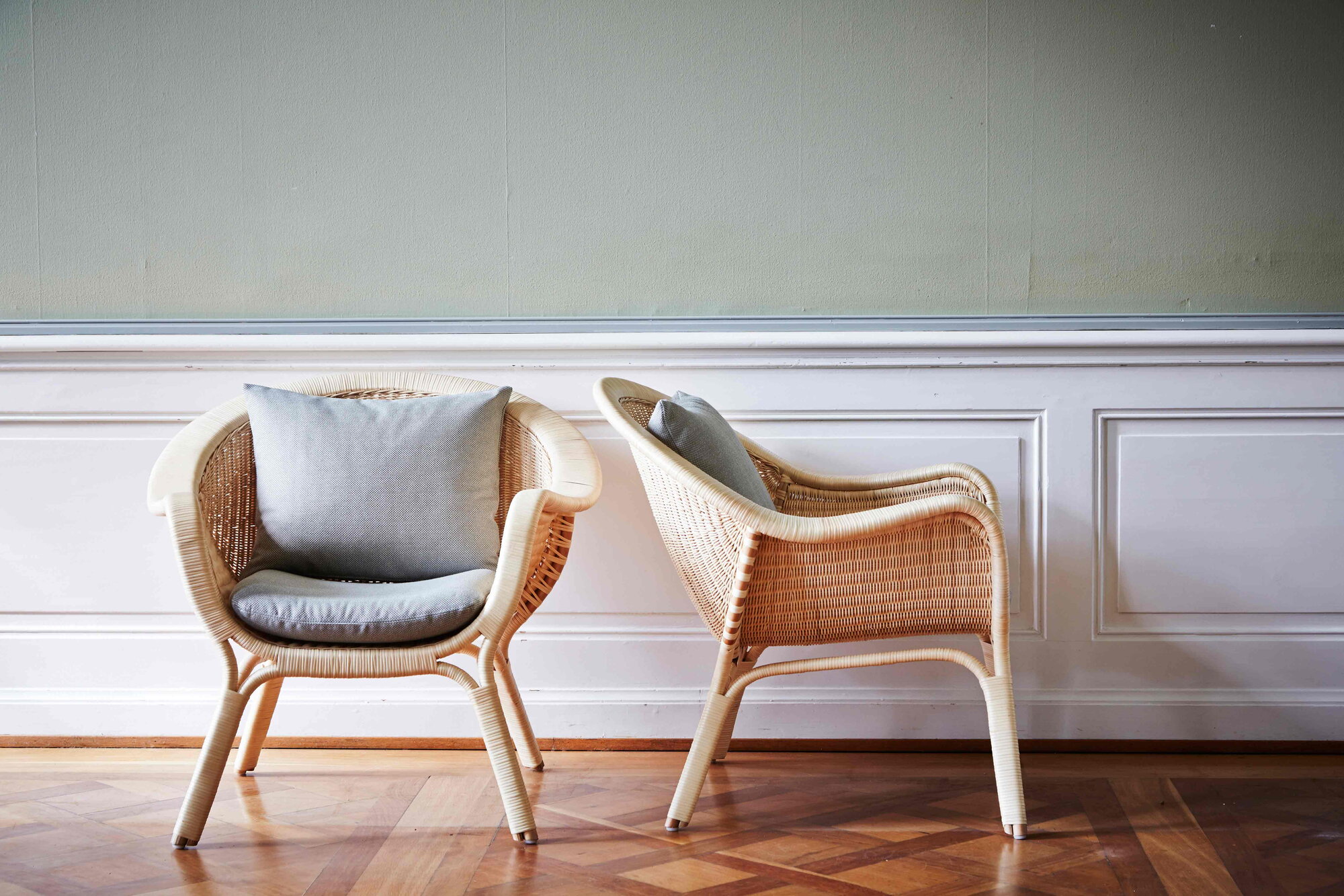 Sika-Design Madame lounge chair, natural rattan - dark grey | Finnish Design Shop UK