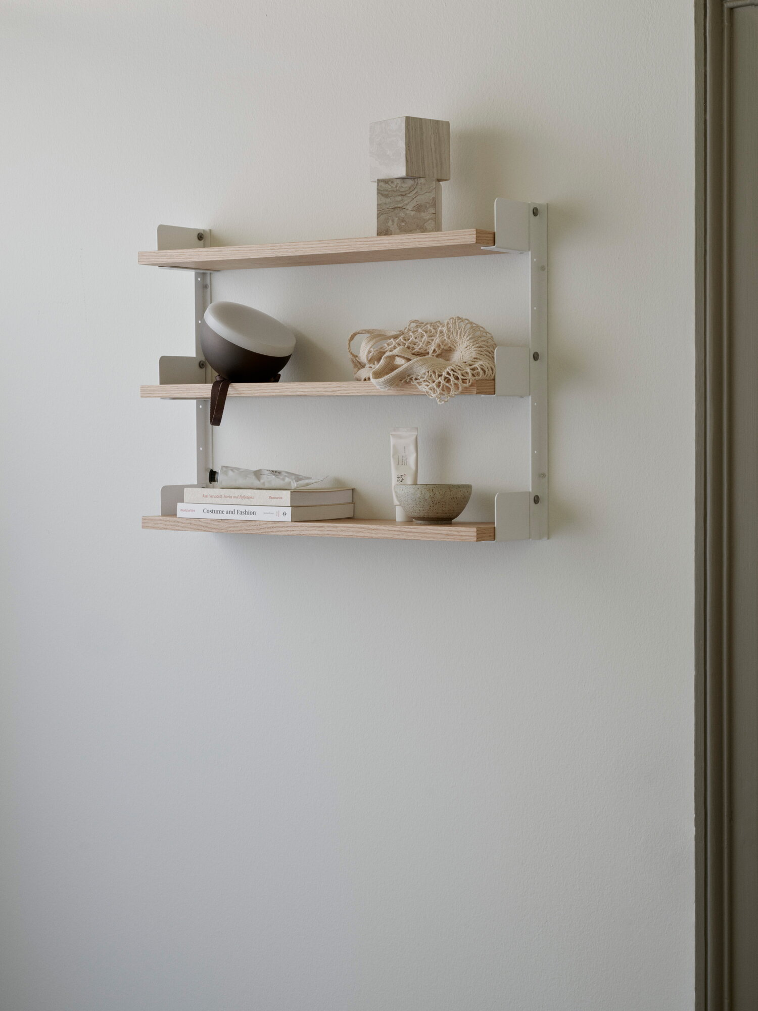 New Works Tea shelf, oak | Finnish Design Shop
