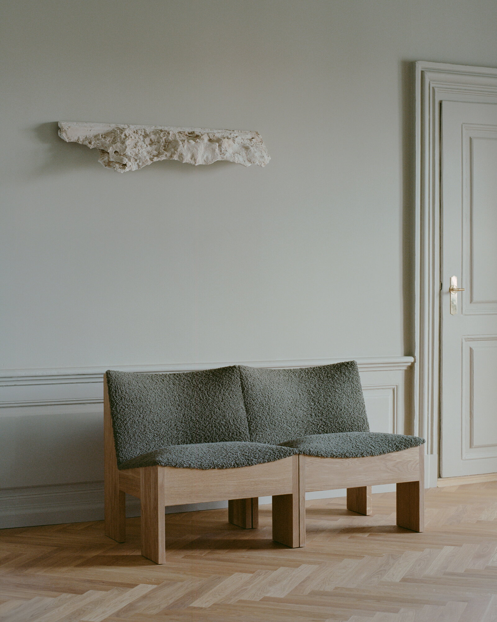 New Works Tenon nojatuoli, tammi - Drake 004 | Finnish Design Shop