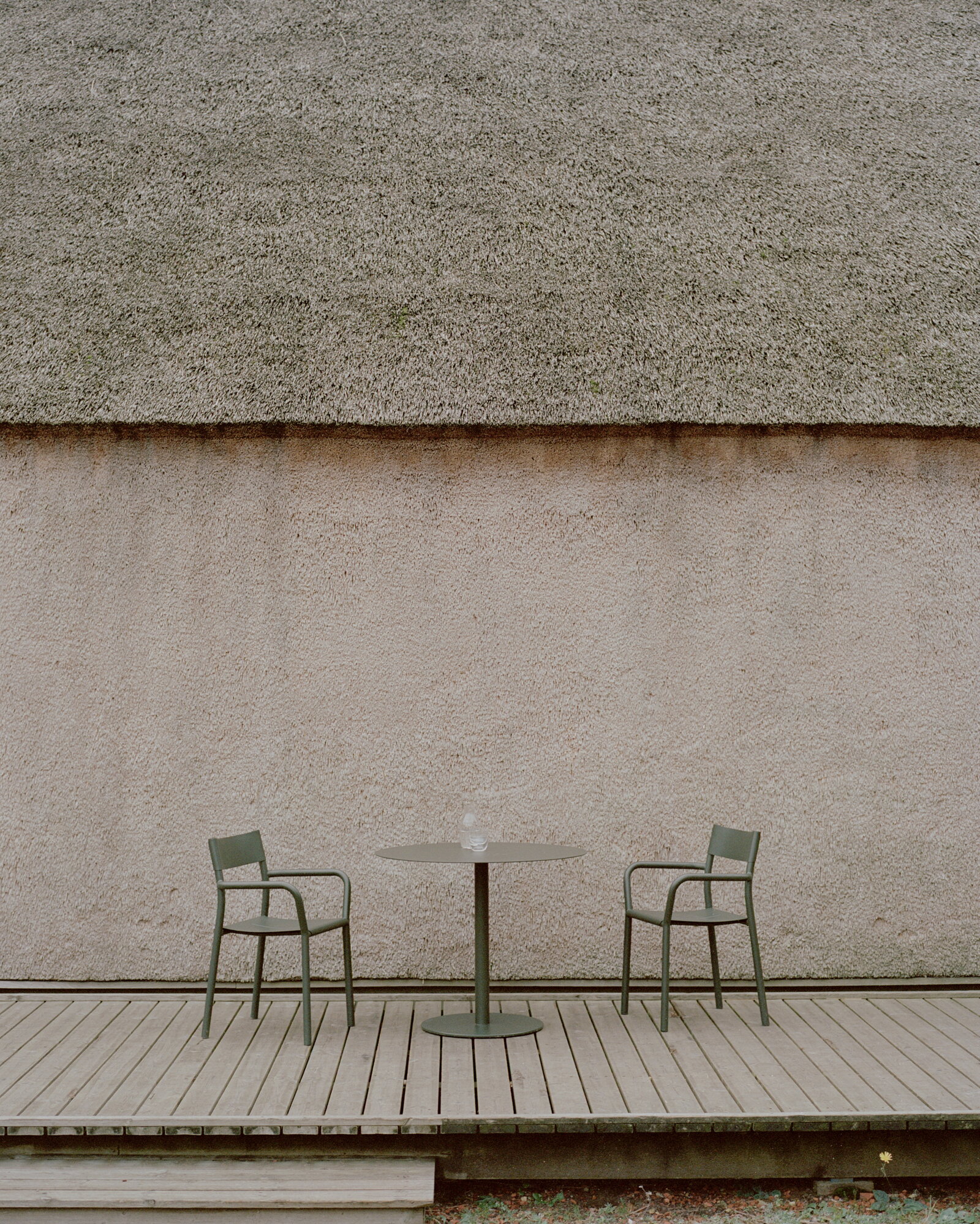 New Works May Bistro table, 90 cm, dark green | Finnish Design Shop