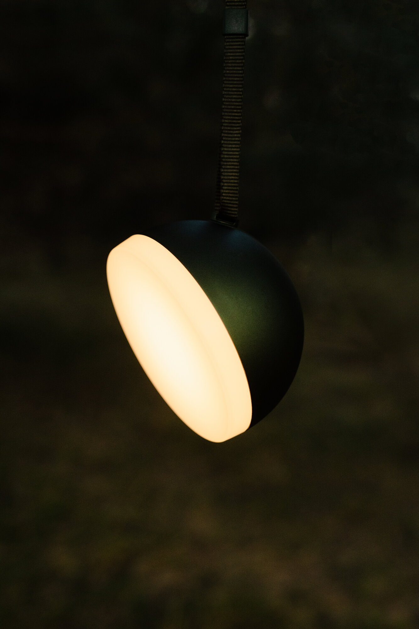 New Works Sphere portable lamp, green | Finnish Design Shop