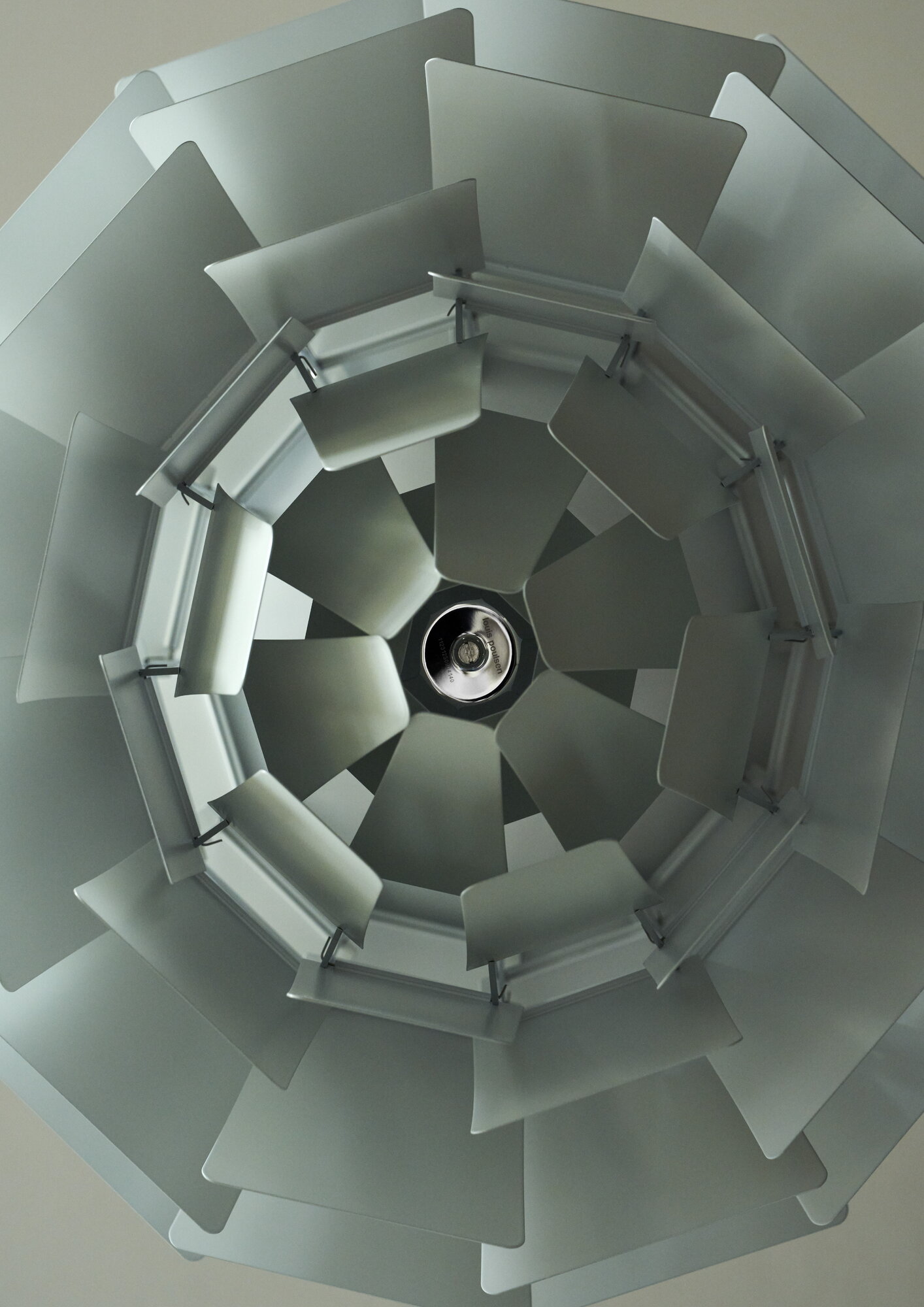 Louis Poulsen PH Artichoke, 600 mm, vert poussière - chrome | Finnish Design Shop