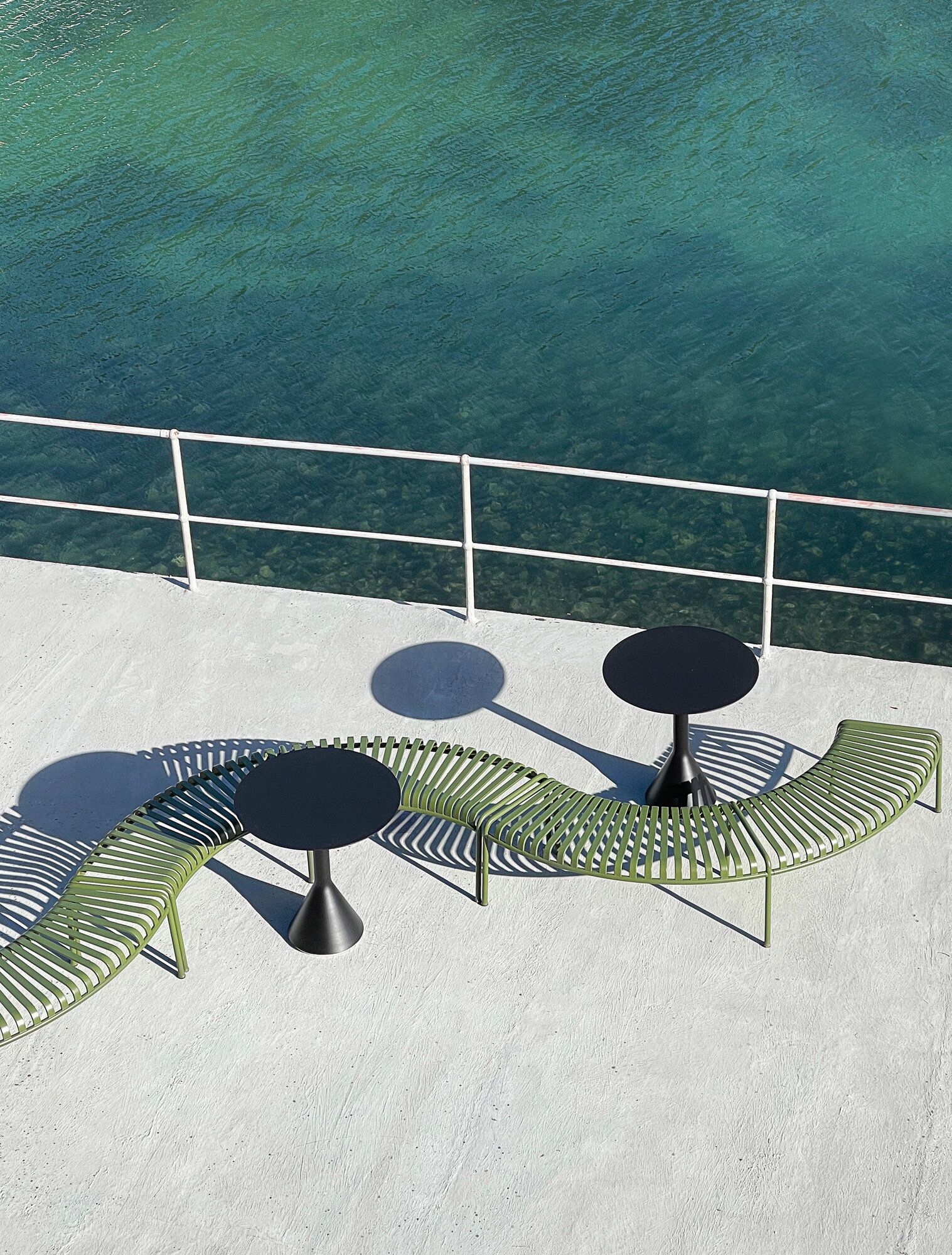 HAY Palissade Cone table, 90 cm, anthracite | Finnish Design Shop