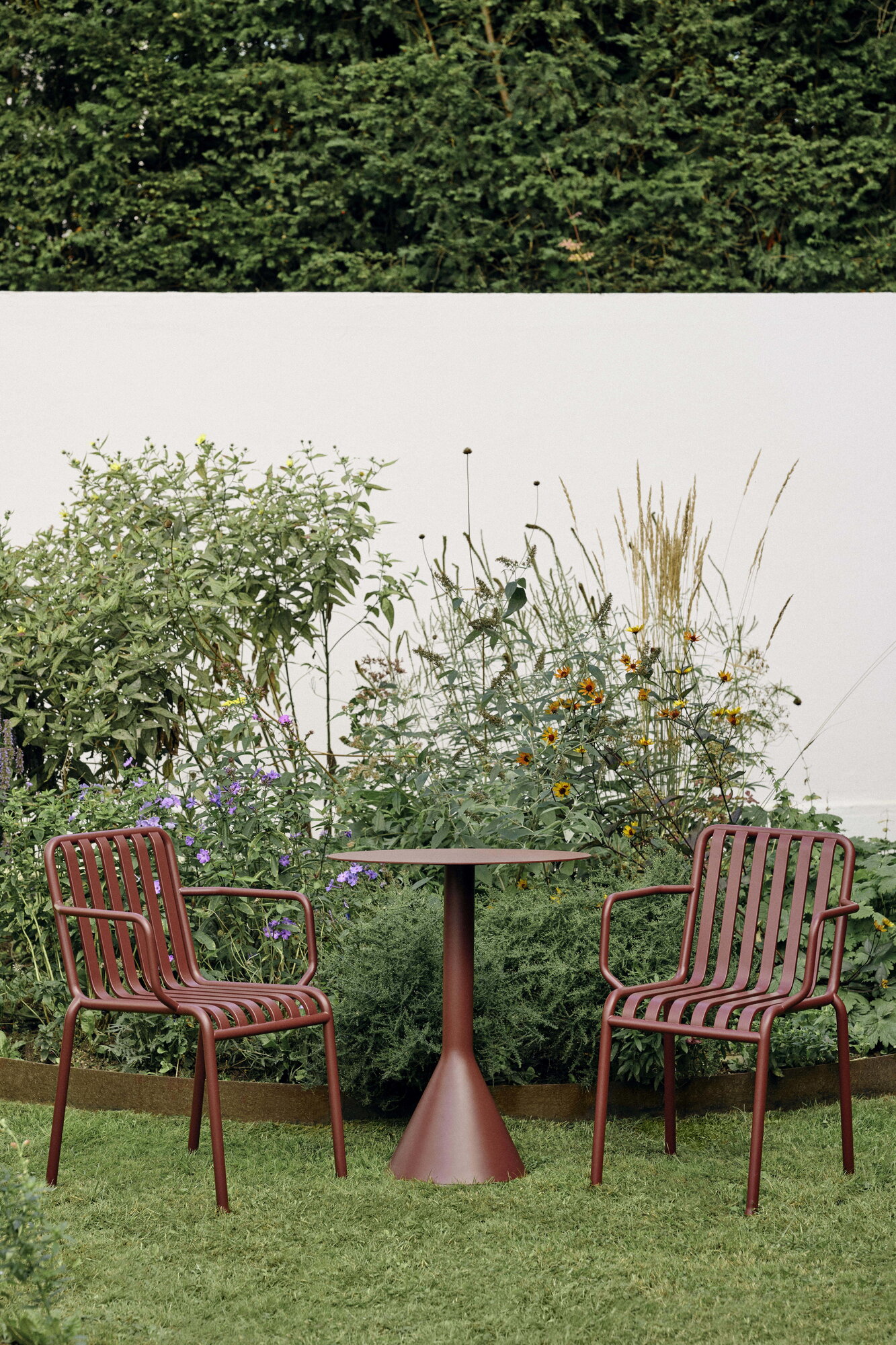 HAY Palissade Cone table, 70 cm, iron red | Finnish Design Shop UK