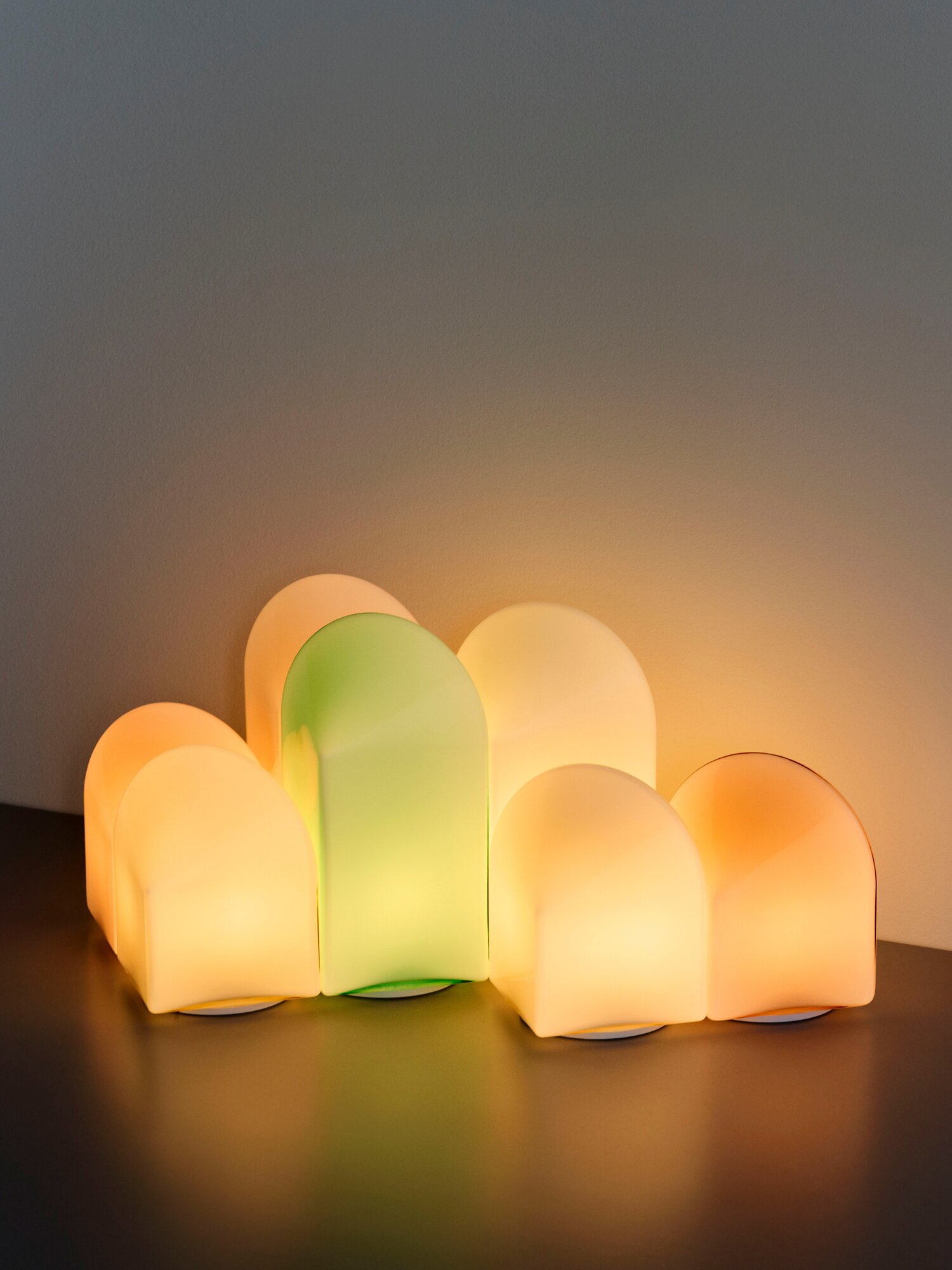 HAY Parade Portable 160 table lamp, blush pink | Finnish Design Shop