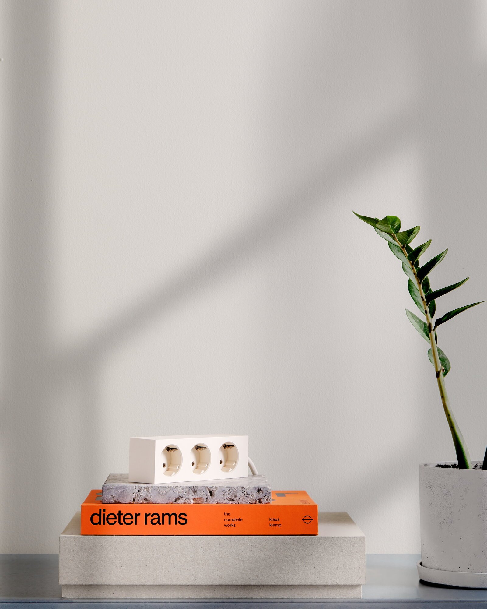 Pedestal Power Bar power strip, pearl | Finnish Design Shop