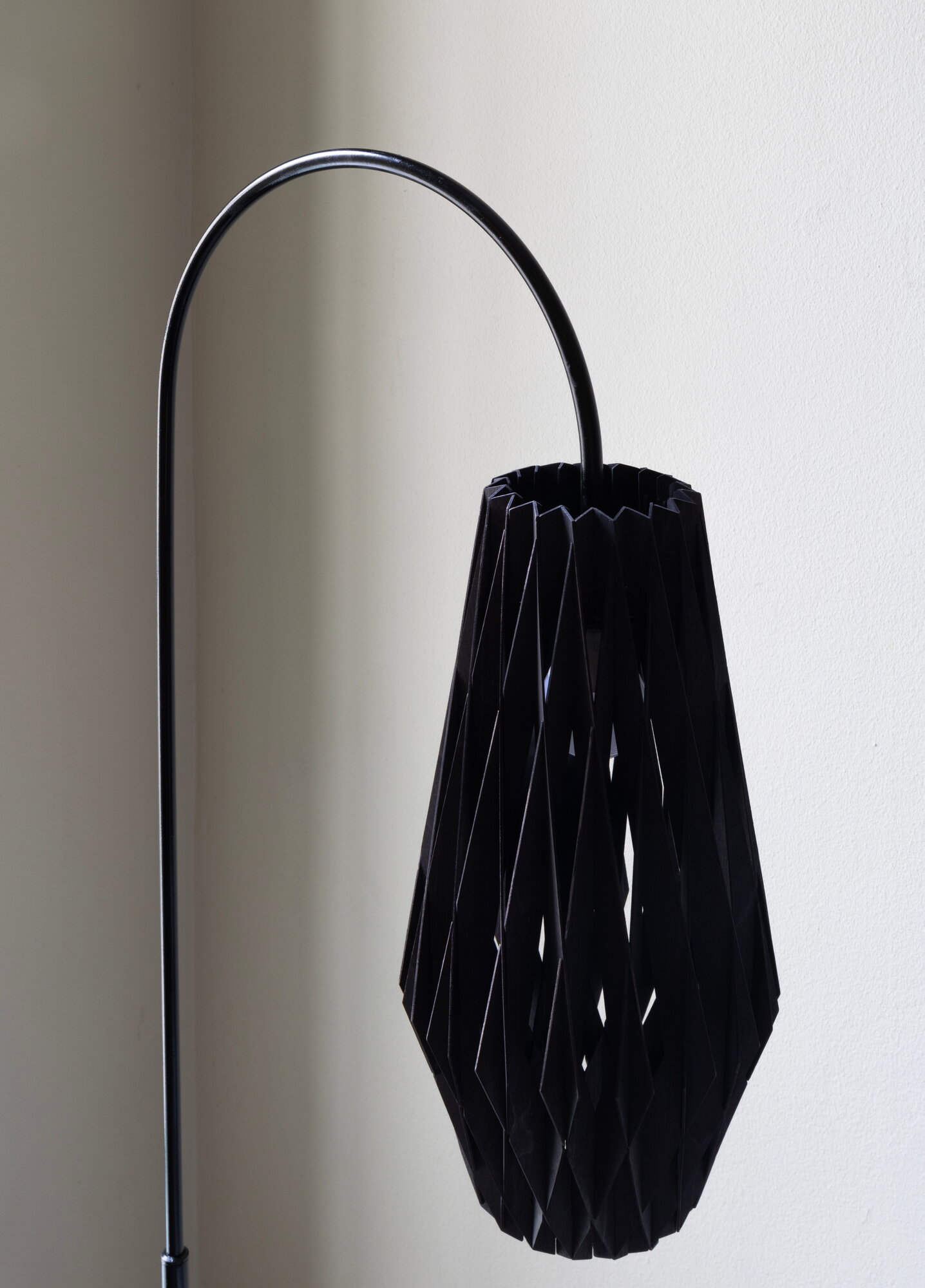 Pilke Lights Pilke Signature 20/42 lattiavalaisin, musta | Finnish ...