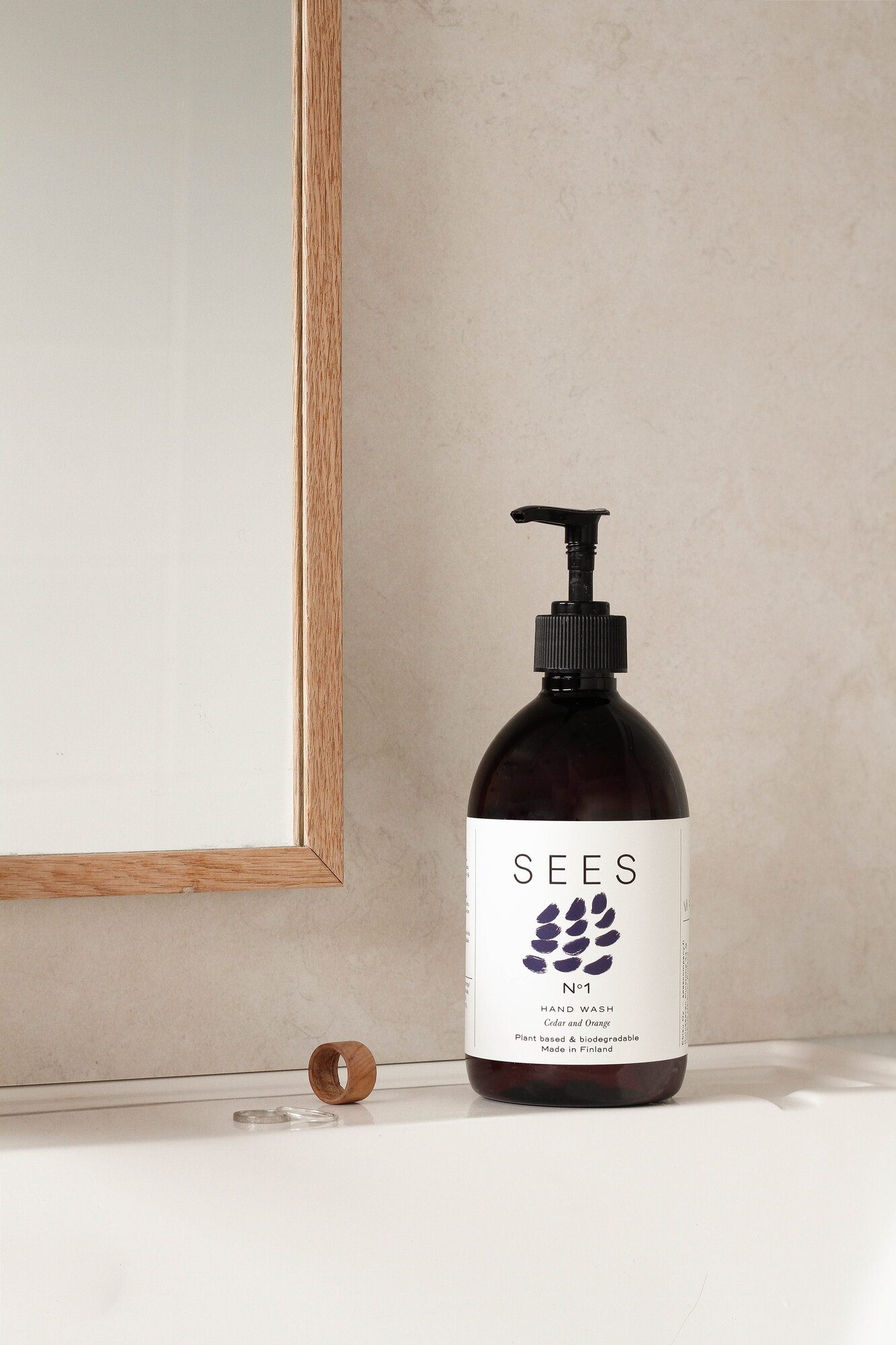 SEES Company Biodegradable liquid soap No. 1, cedar - orange | Finnish ...