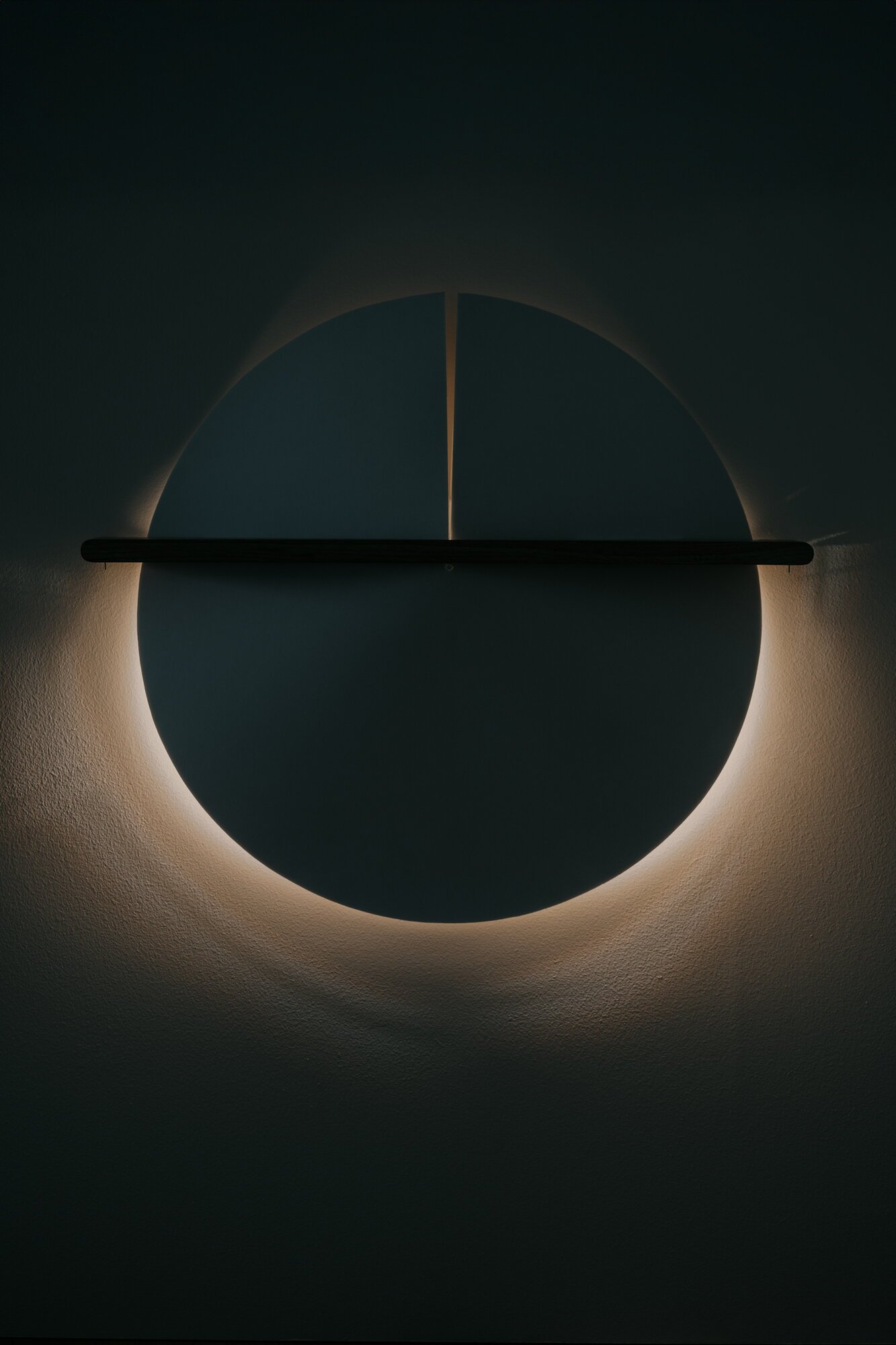 Motarasu Dawn wall lamp, white - oiled oak | Finnish Design Shop