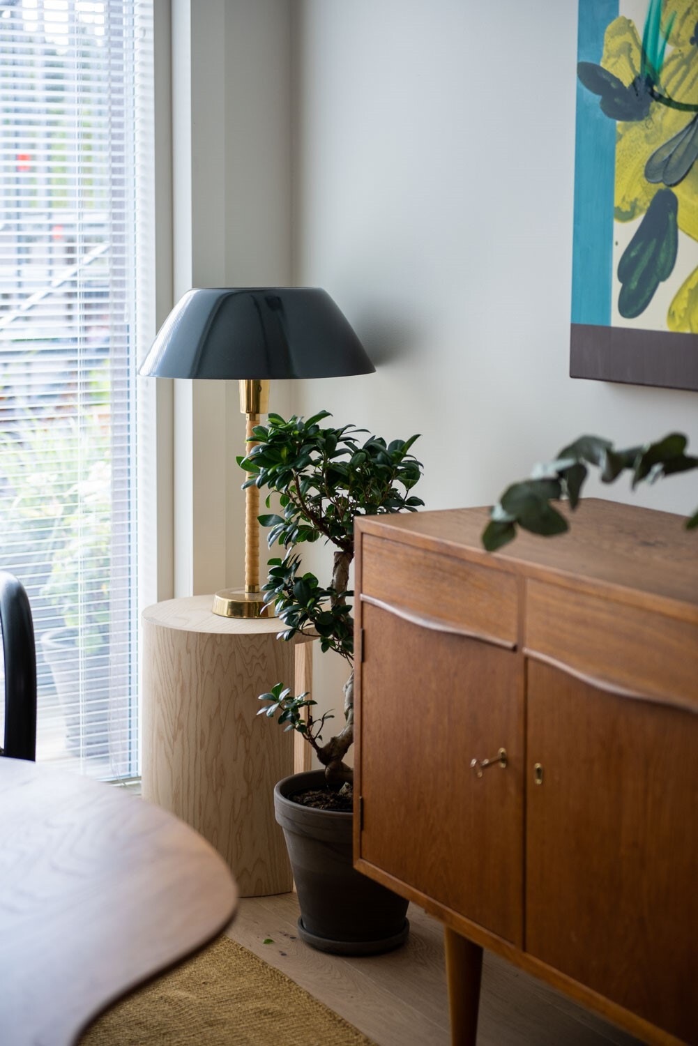 Innolux Senator pöytävalaisin, grafiitinharmaa | Finnish Design Shop