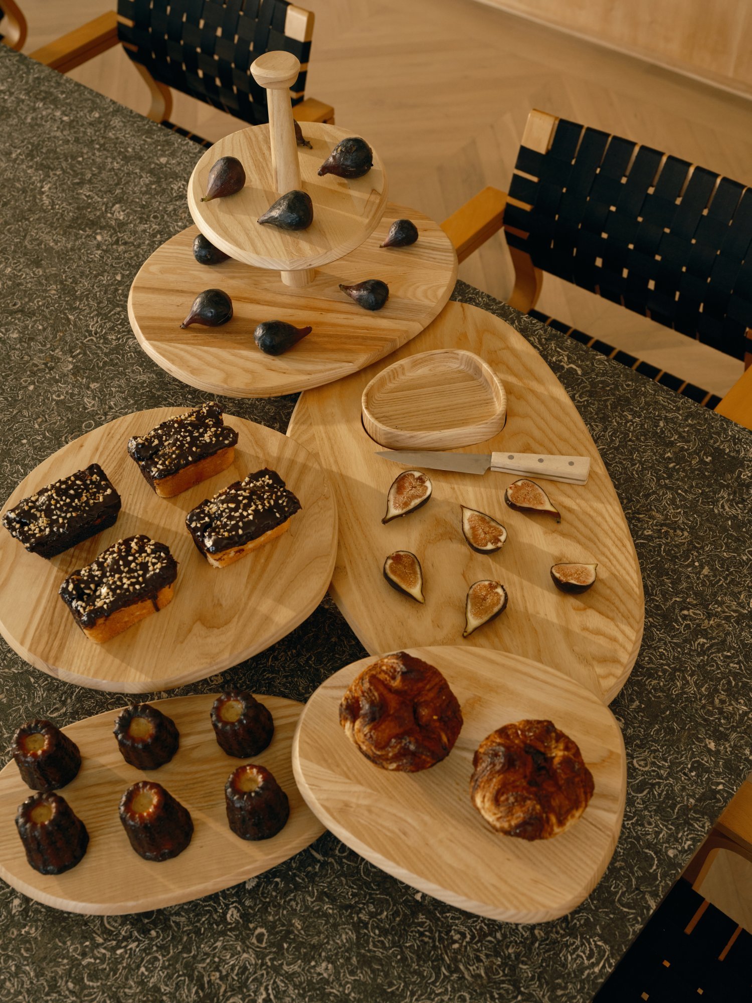 Serax Dune cake stand 01, two-tiered, ash | Finnish Design Shop