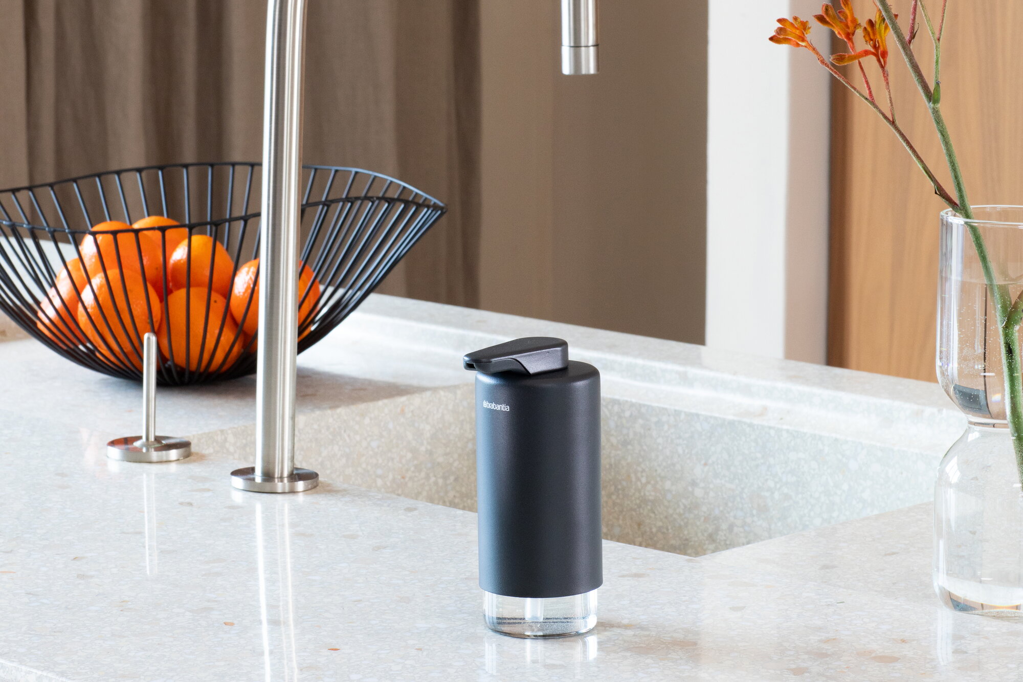 Brabantia SinkStyle soap dispenser, 200 ml, Mineral Infinite grey ...