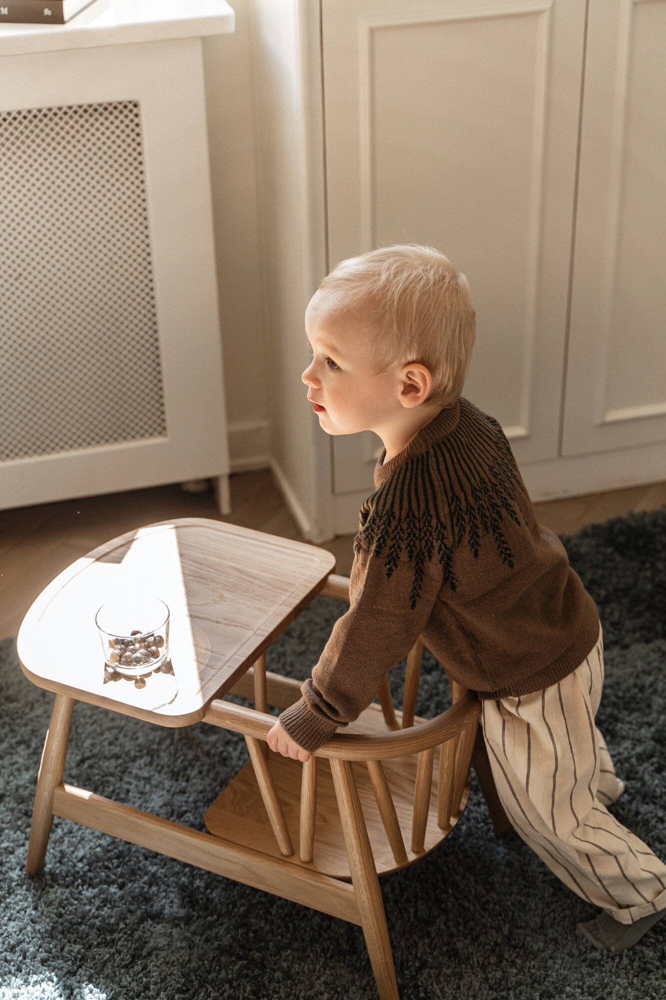 Oaklings Smilla toddler chair with tray, oak | Finnish Design Shop