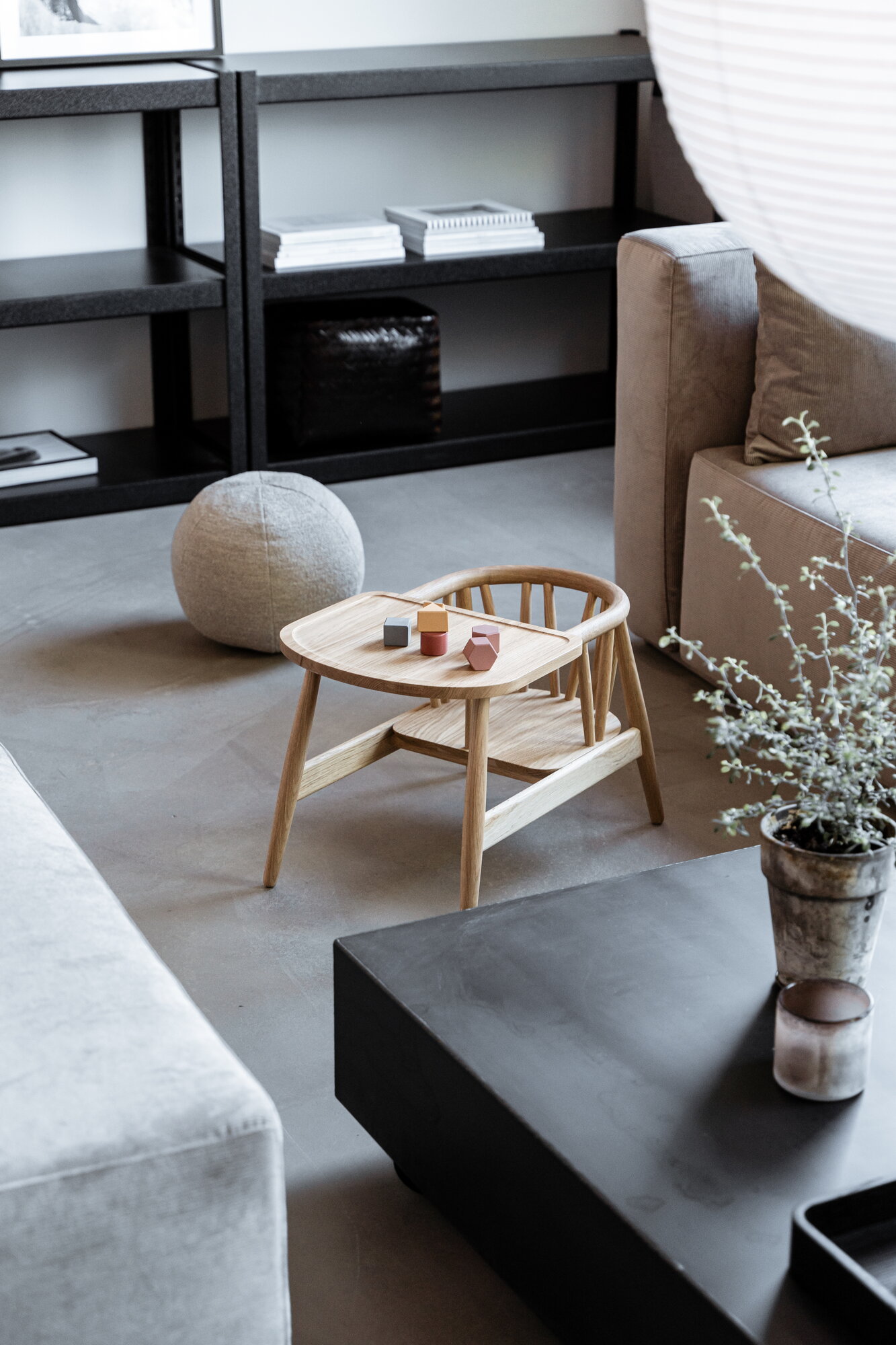 Oaklings Smilla toddler chair with tray, oak | Finnish Design Shop