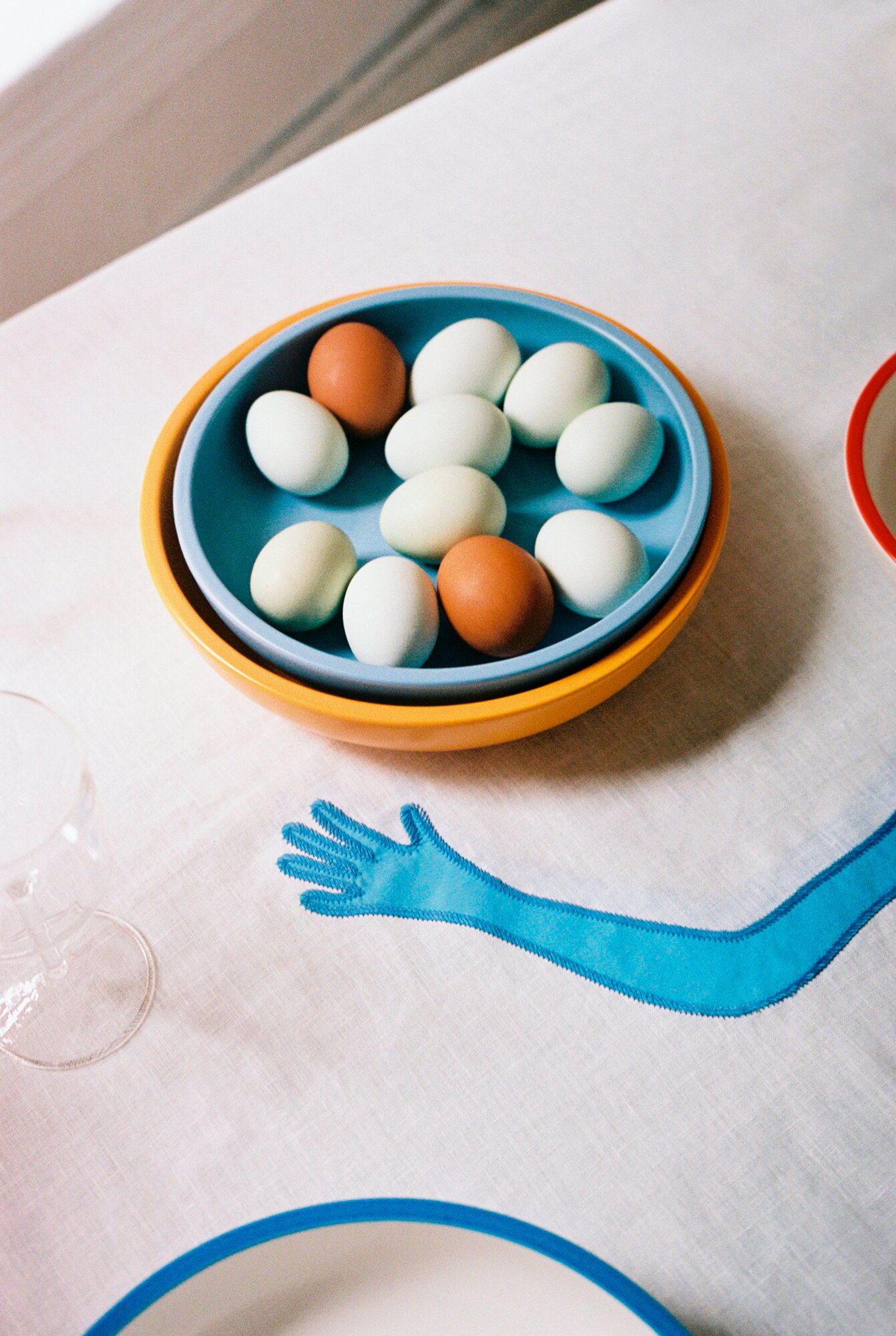 HAY Sobremesa serving bowl, M, light blue | Finnish Design Shop