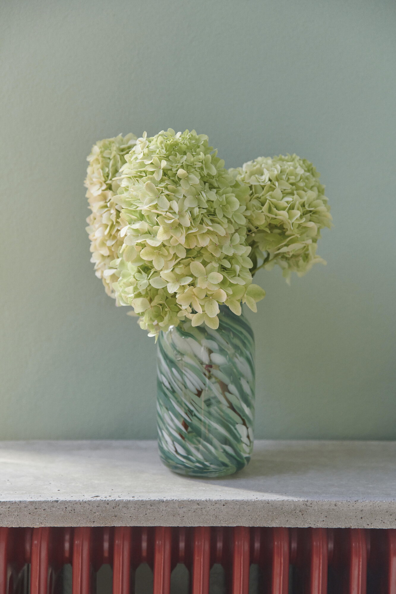 HAY Splash vase, roll neck, S, green swirl | Finnish Design Shop