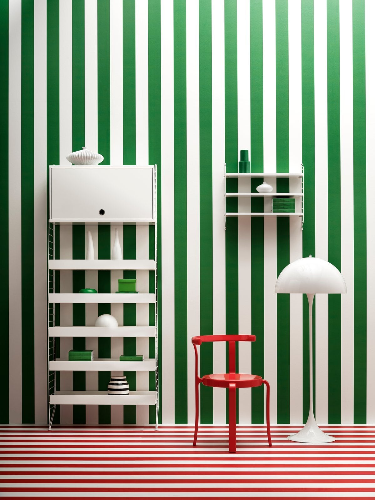 String Furniture String kaappi, nosto-ovi, 58 x 30 cm, valkoinen ...