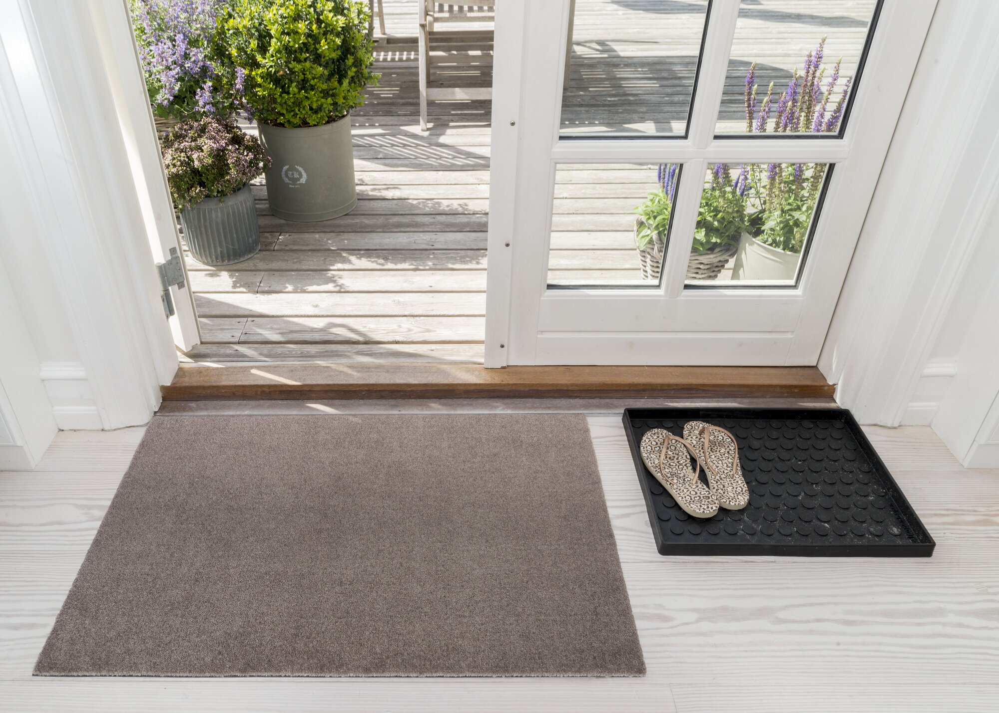 Tica Copenhagen Uni color rug, 60 x 90 cm, sand | Finnish Design Shop