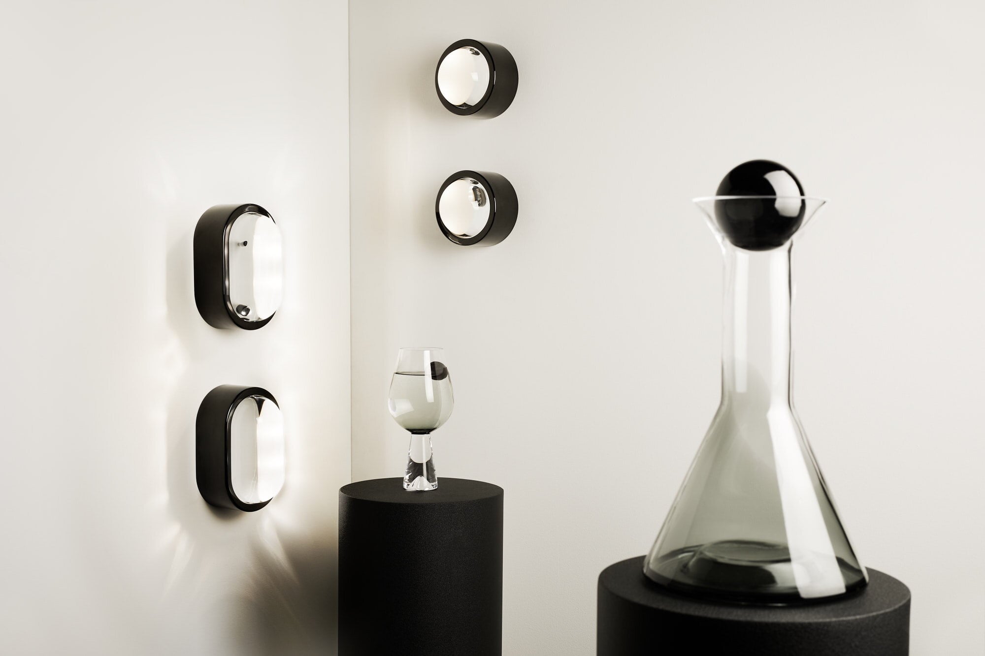 Tom Dixon Tank wine glass, 2 pcs, black | Finnish Design Shop