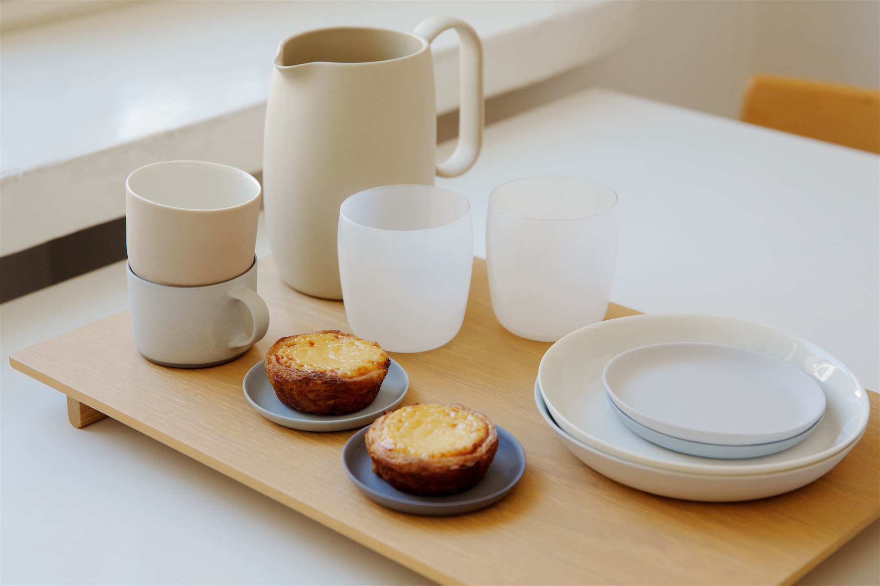 Lokal Helsinki Kaksi glass, white | Finnish Design Shop