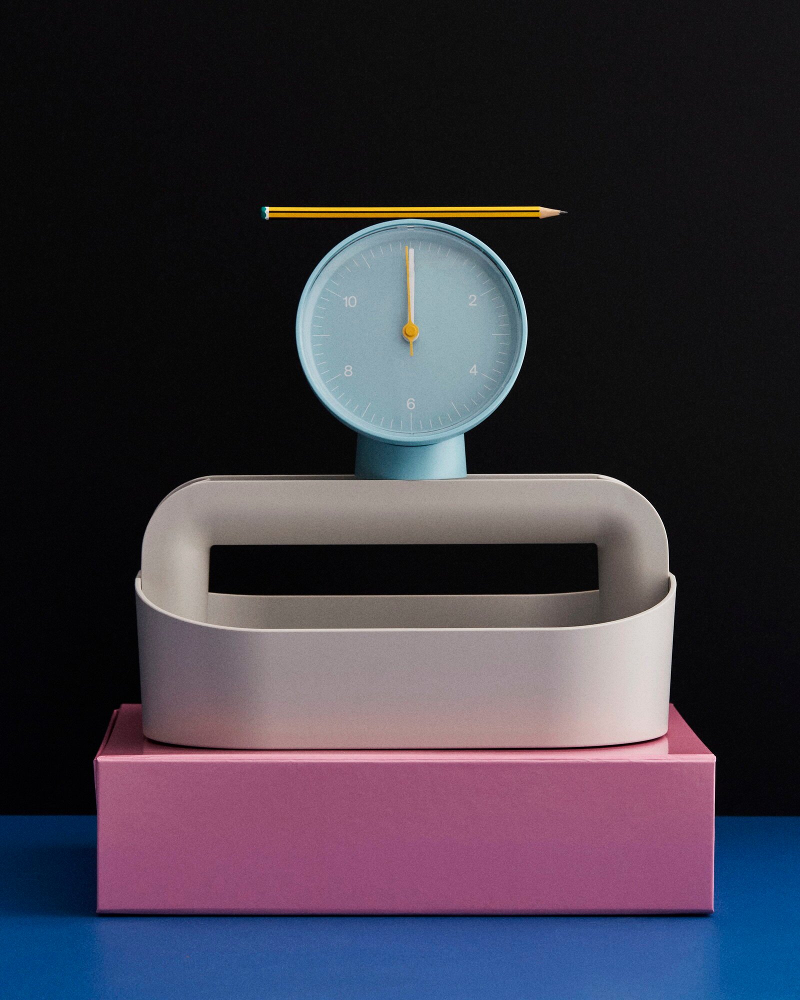 HAY Table Clock pöytäkello, sininen | Finnish Design Shop