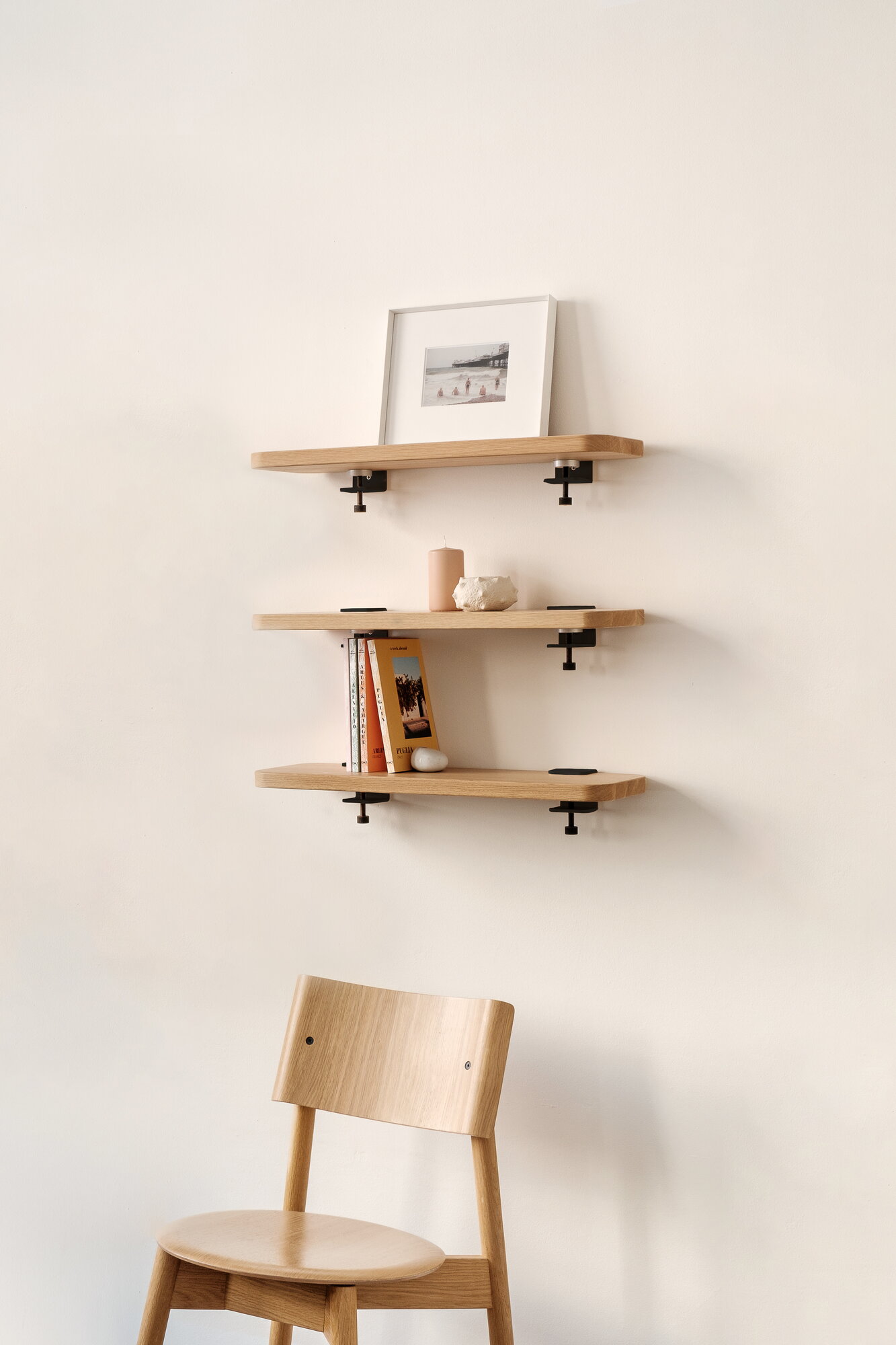 TIPTOE Wall bracket, midnight blue | Finnish Design Shop