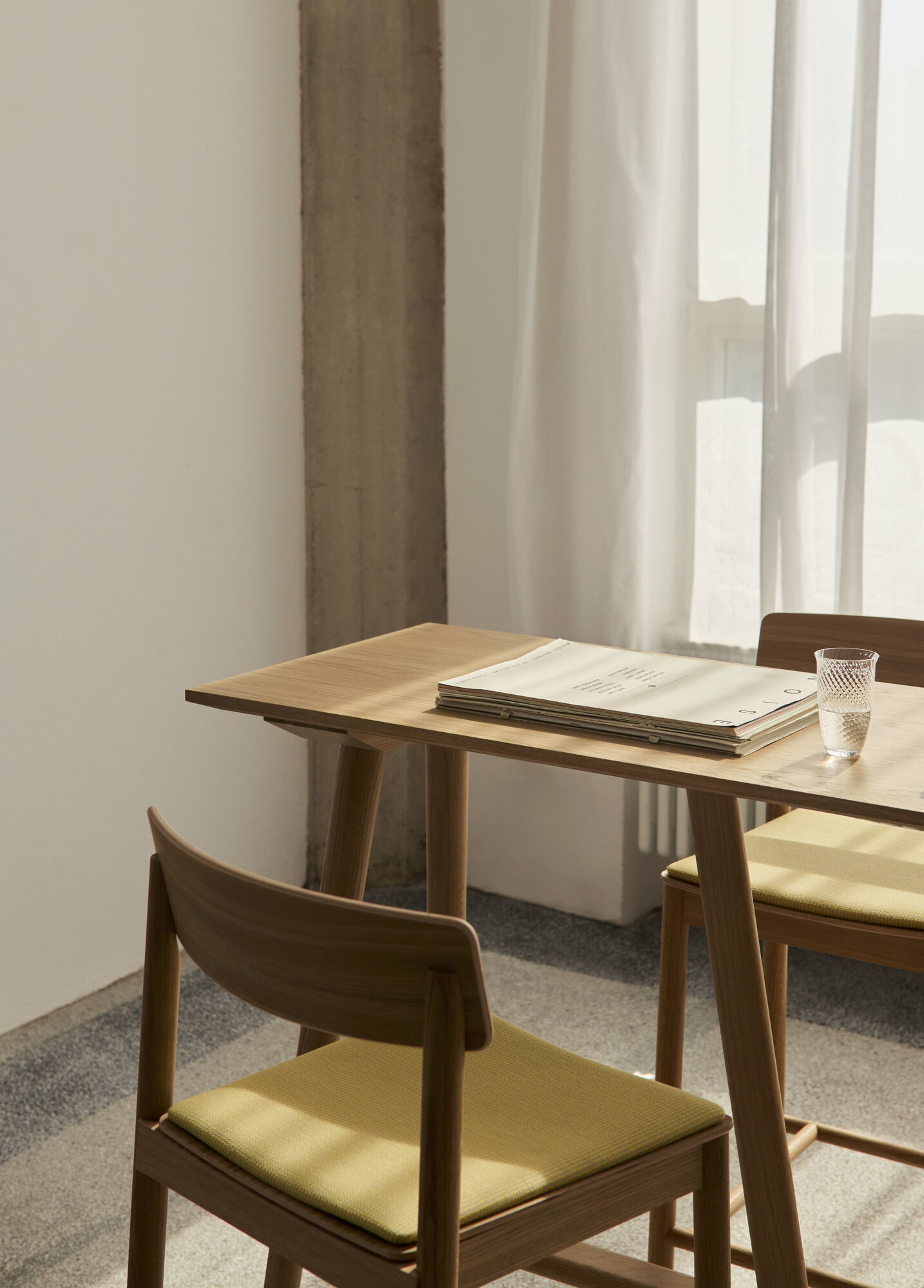 &Tradition In Between SK27 bar table, 190 x 50 cm, oak | Finnish Design ...