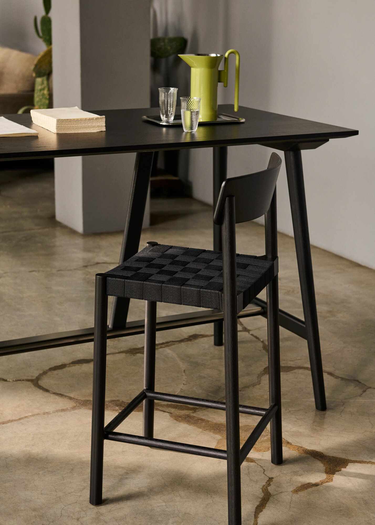 &Tradition Betty TK15 bar chair, black ash - black webbing | Finnish ...