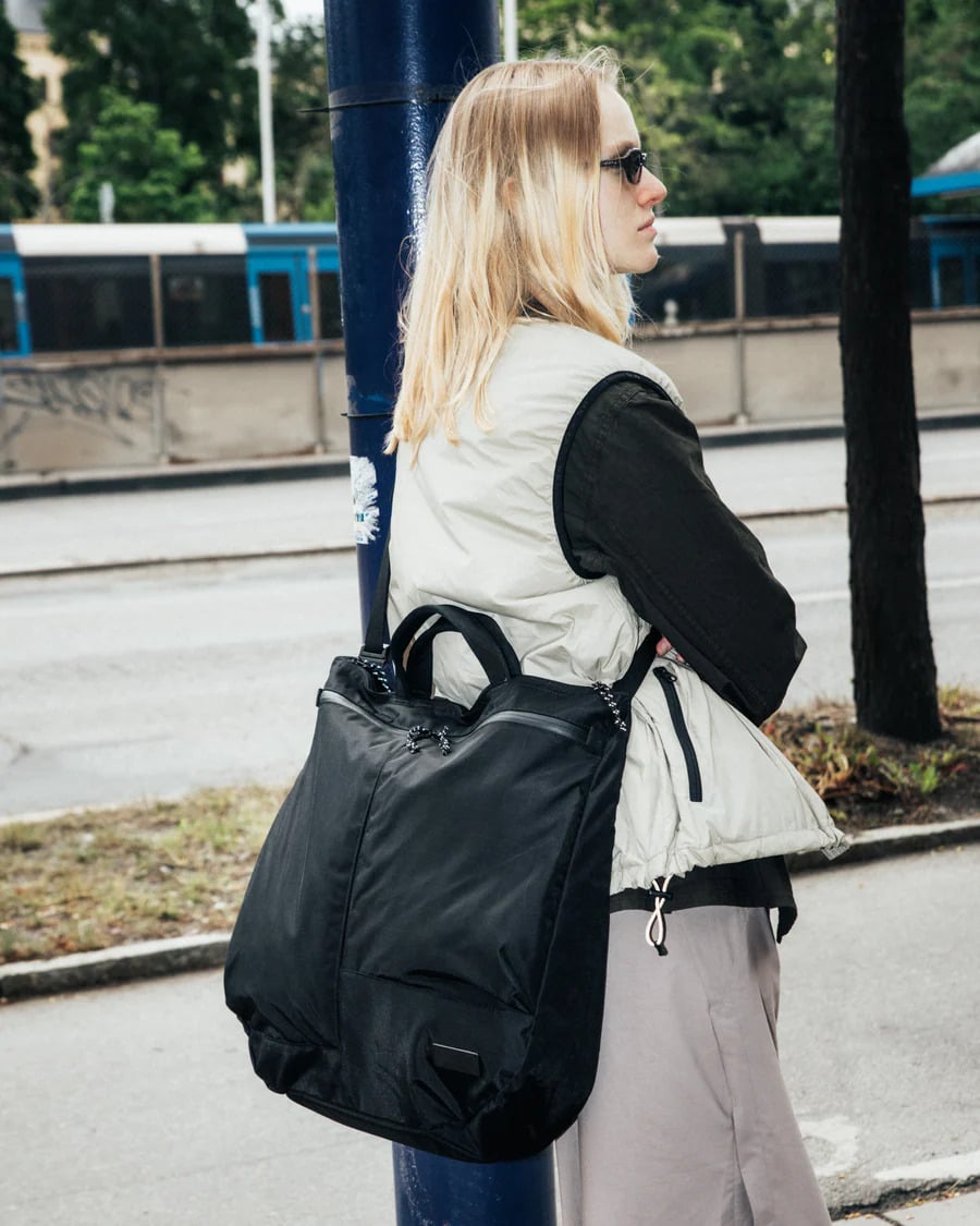 Db Journey Utility Tote bag, 32L, black out | Finnish Design Shop