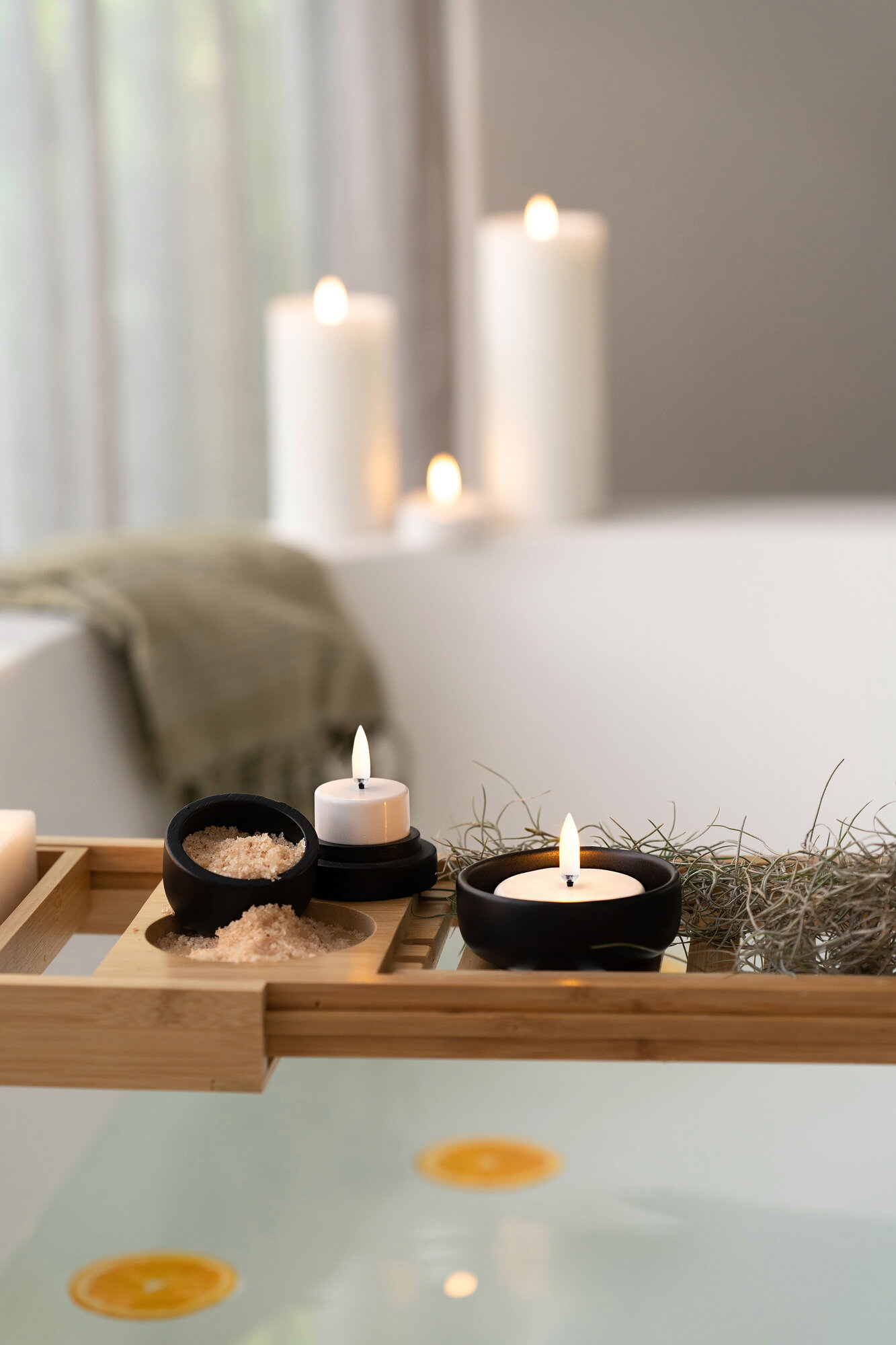 Uyuni Lighting LED maxi lämpökynttilä, 6,1 x 2,2 cm, mattapintainen ...