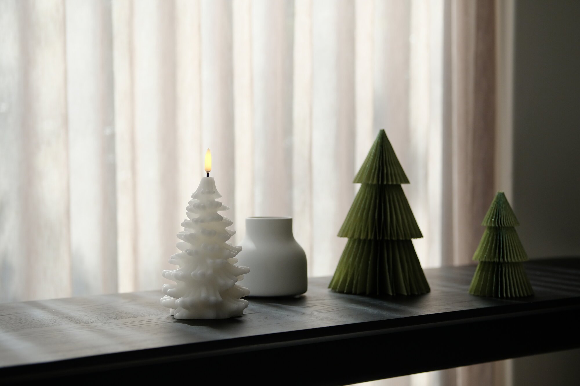 Uyuni Lighting LED Christmas tree candle, 10 x 15 cm, pine green ...