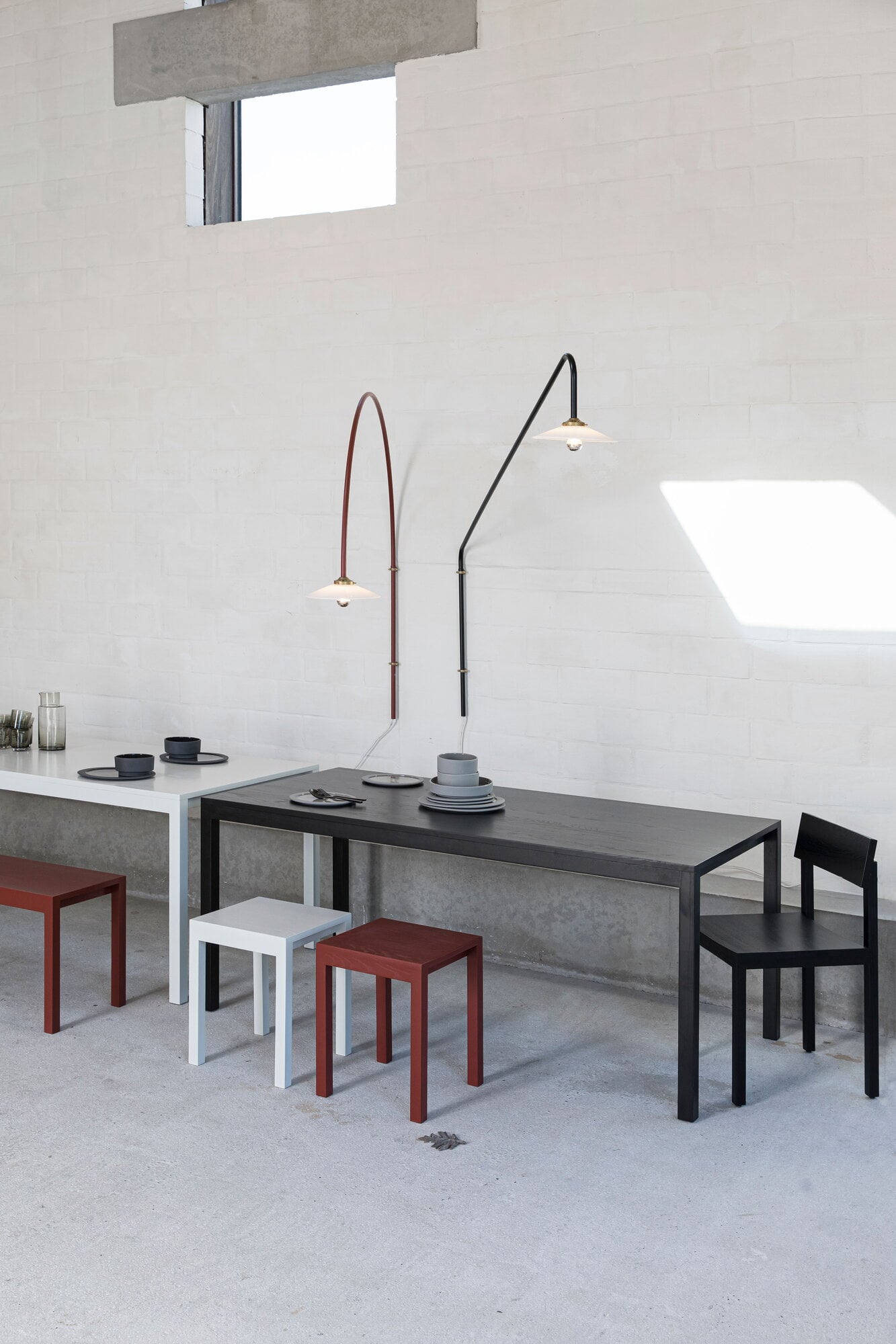 valerie_objects Silent dining table, S, coal | Finnish Design Shop