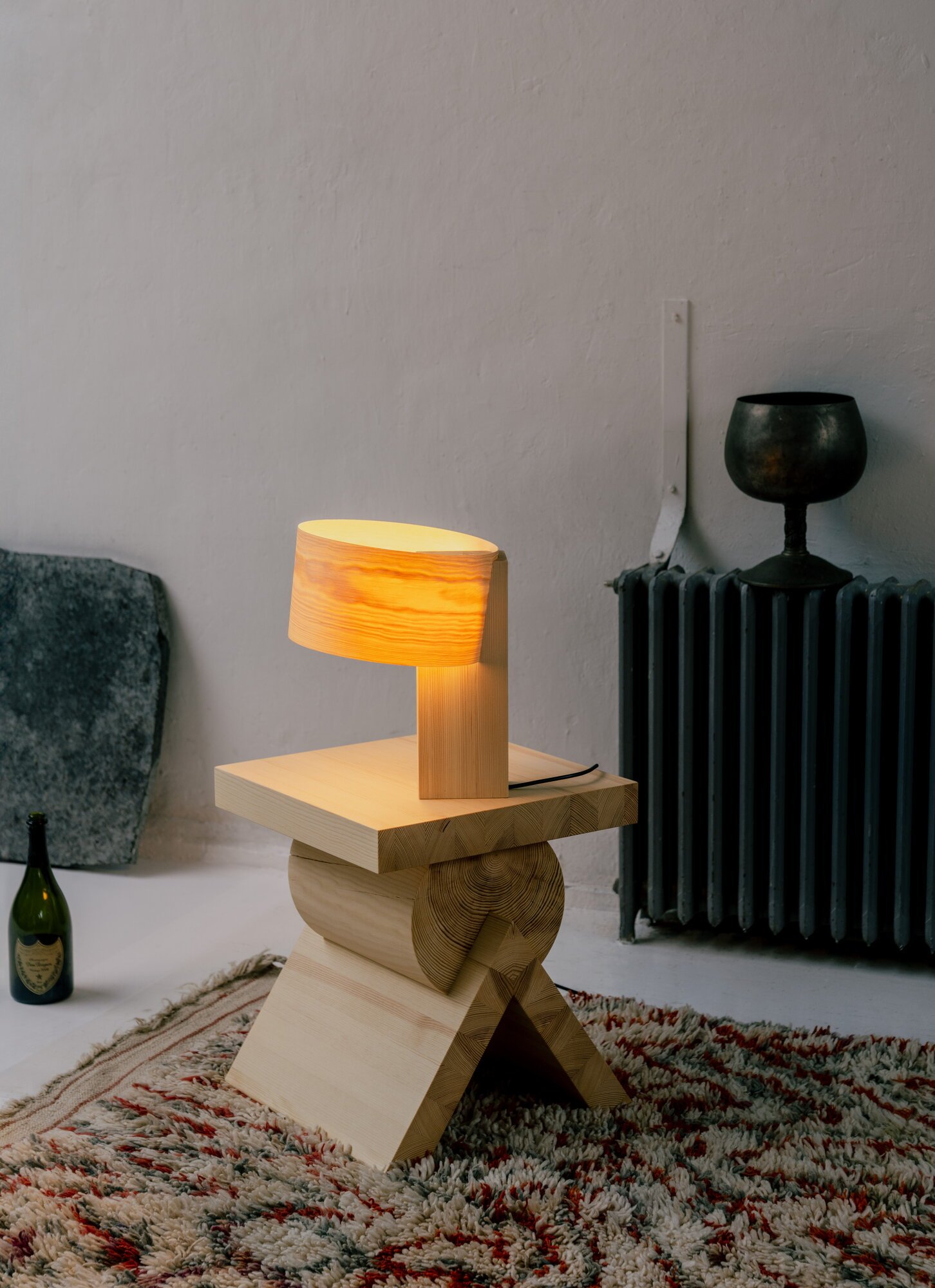 Vaarnii 018 Hoop table lamp, medium | Finnish Design Shop
