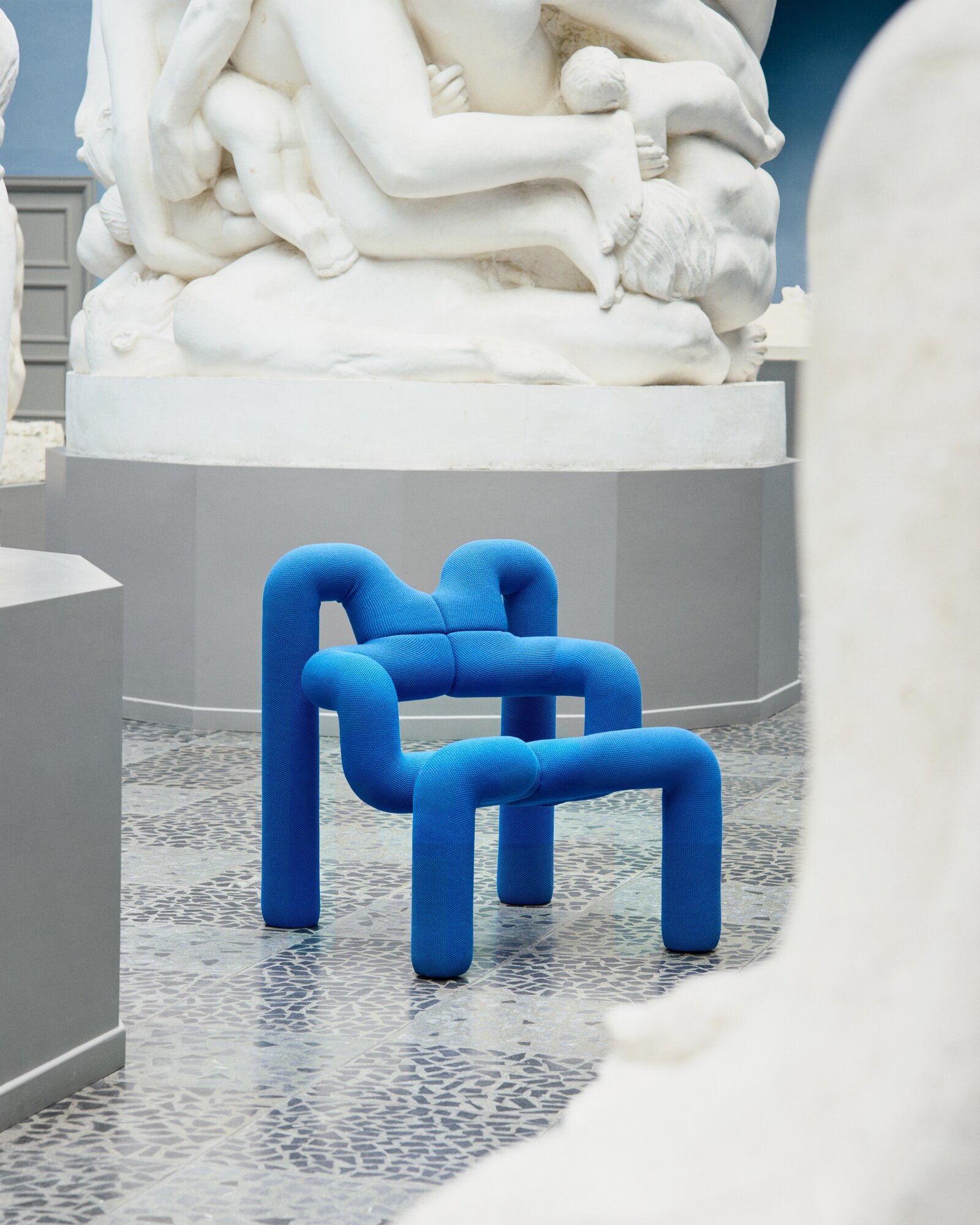 Varier Ekstrem lounge chair, Knit 025 Pool | Finnish Design Shop