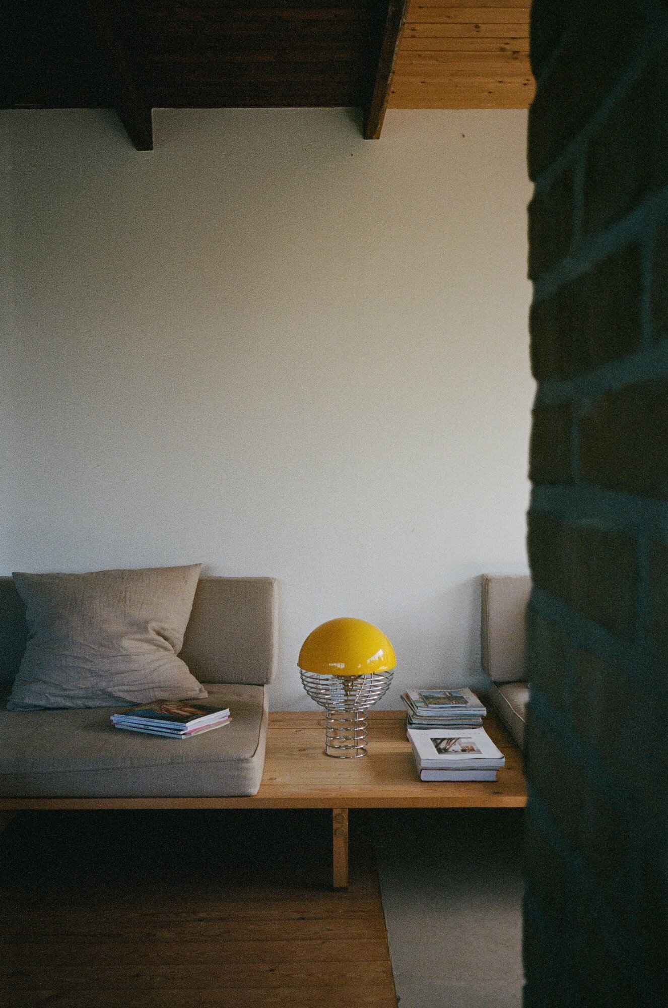 Verpan Wire table lamp, 30 cm, chrome - yellow | Finnish Design Shop