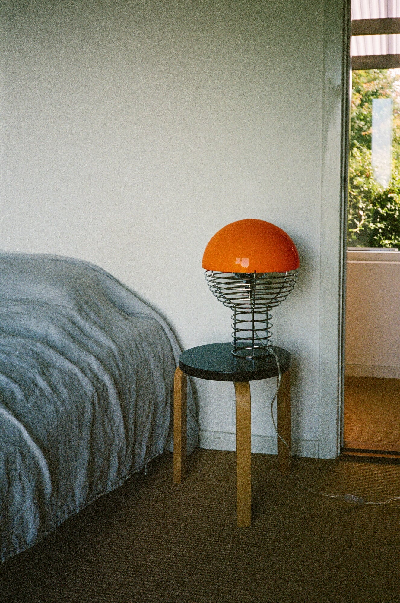 Verpan Wire table lamp, 30 cm, chrome - orange | Finnish Design Shop