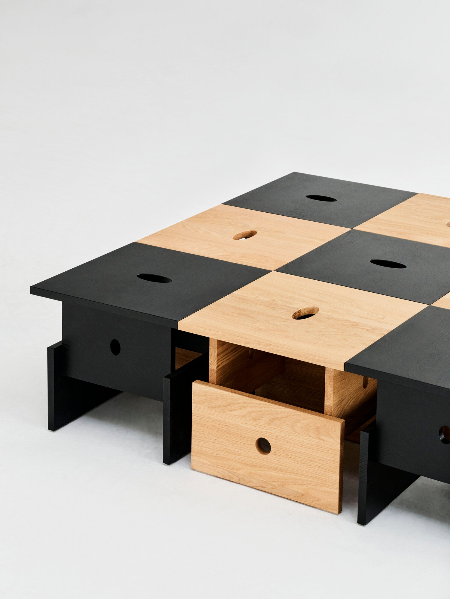 HAY Wood Box sohvapöytä, musta lakattu tammi | Finnish Design Shop