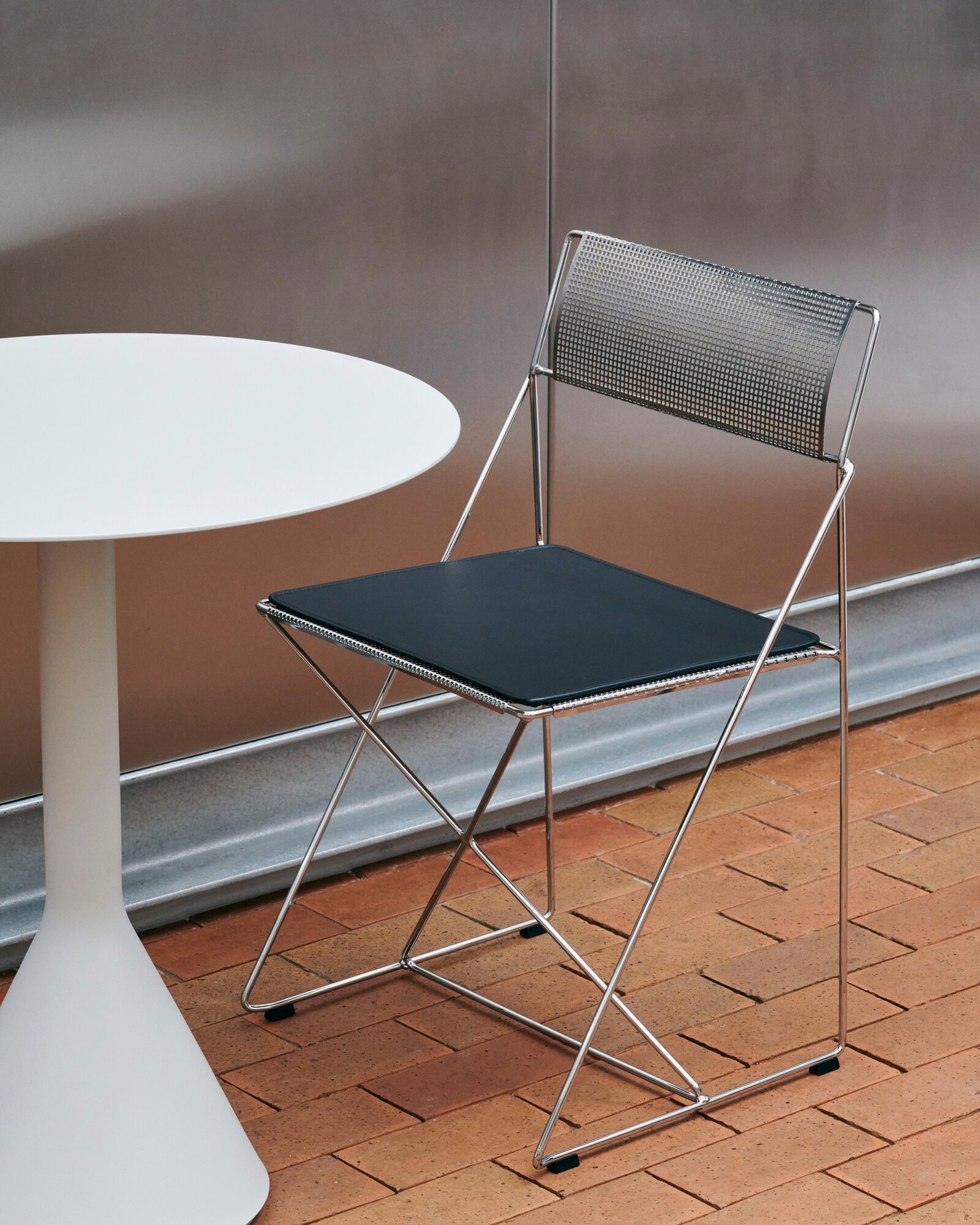 HAY Palissade Cone table, 70 cm, cream white | Finnish Design Shop