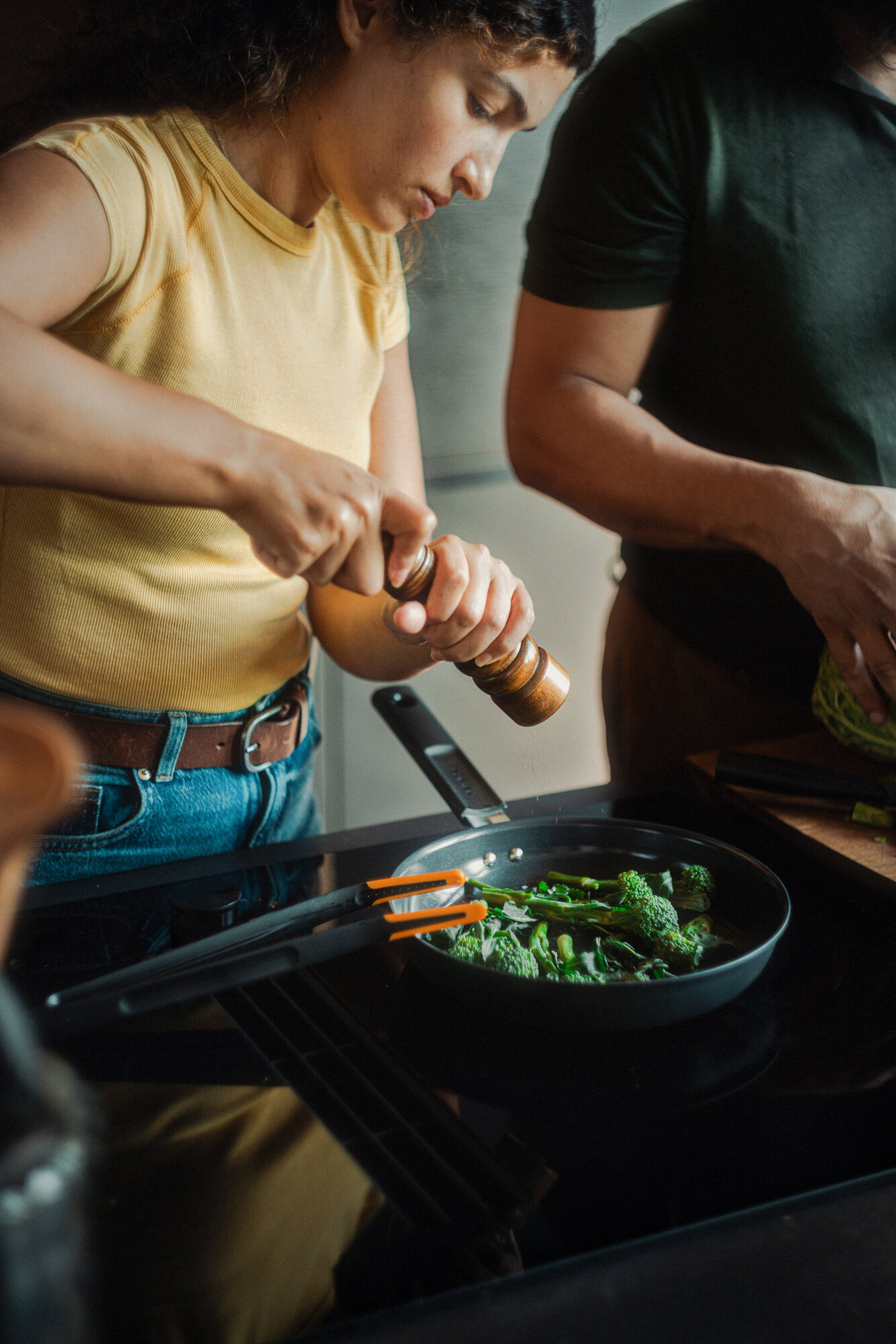 Fiskars Hard Face frying pan, 24 cm | Finnish Design Shop