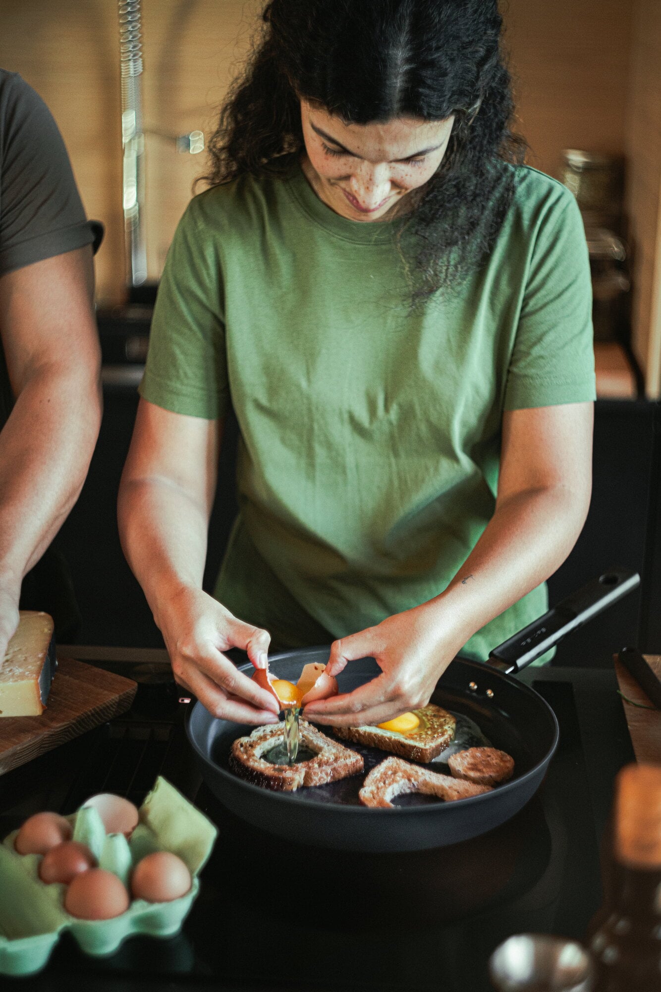 Fiskars Hard Face frying pan, 30 cm | Finnish Design Shop