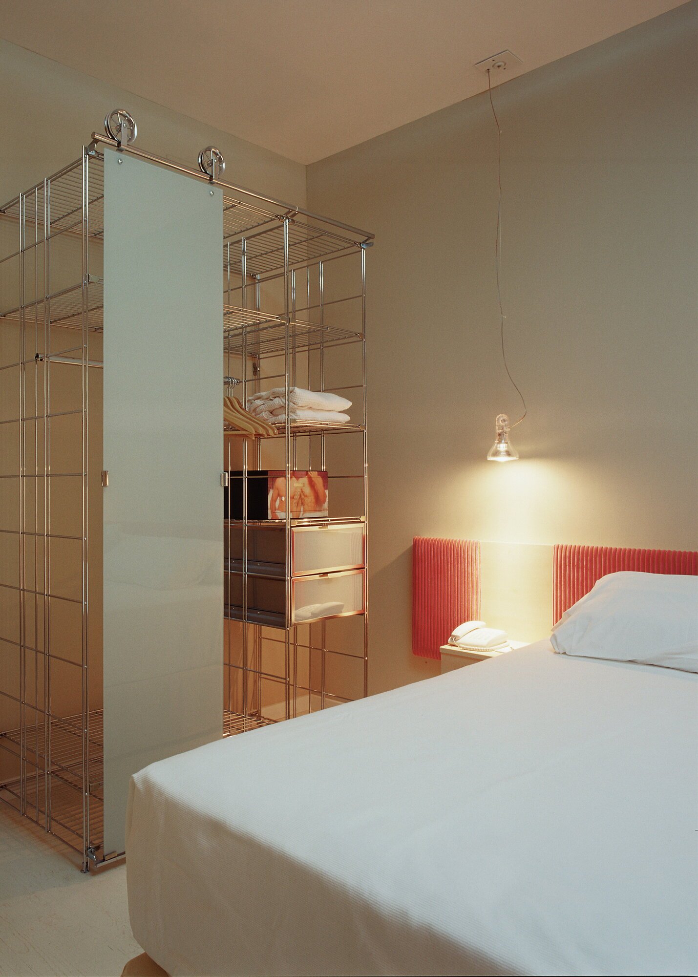 Marset Atlas pendant, transparent | Finnish Design Shop