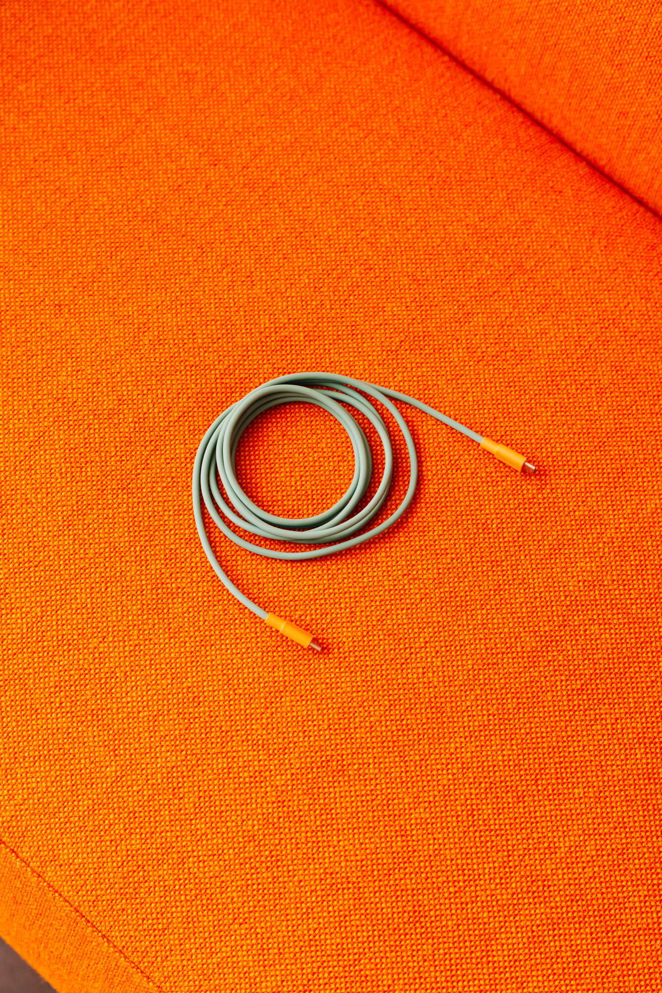 Avolt Cable 1 USB-C charging cable, 2 m, gecko bloom, Avolt x Bauhaus ...