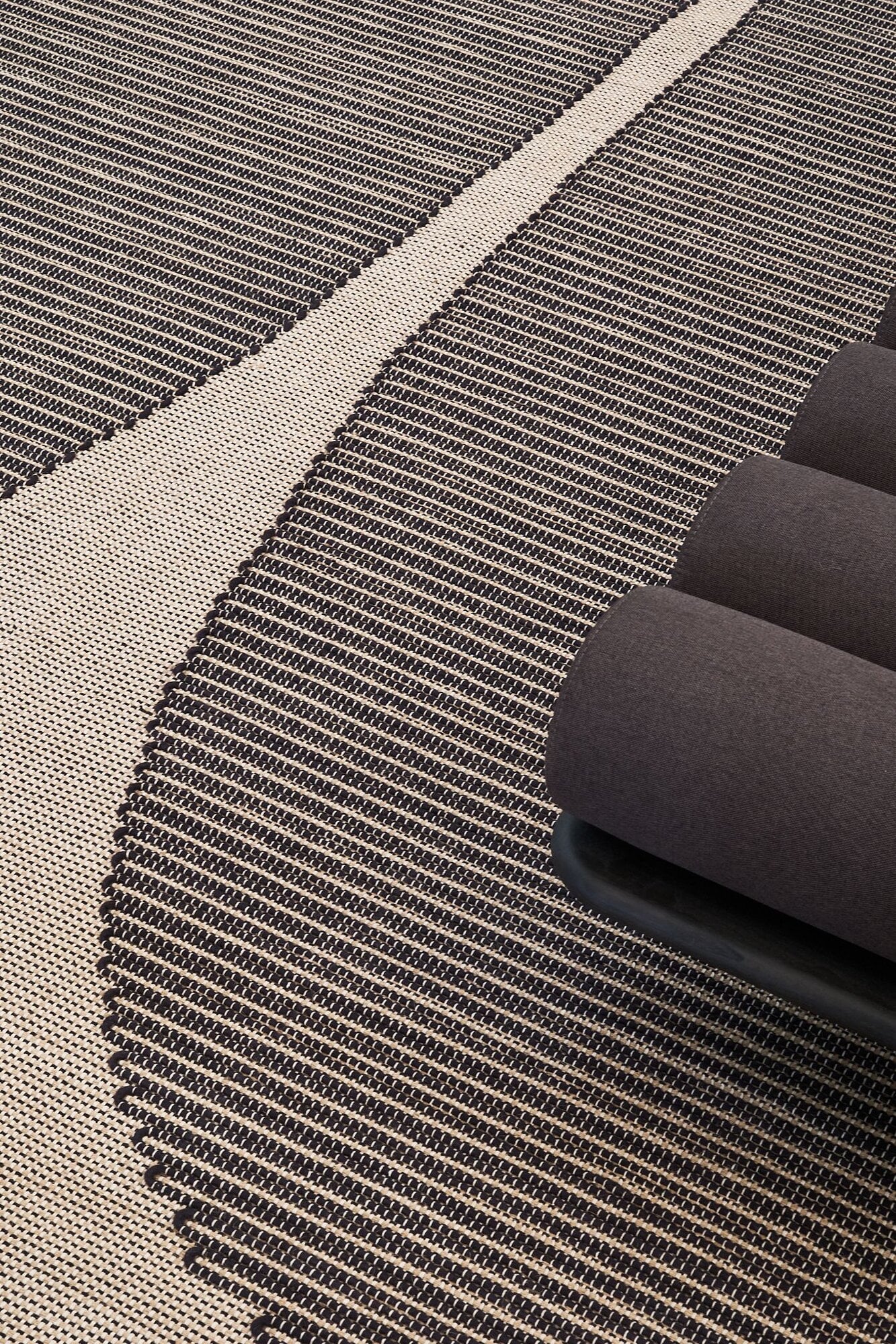 cc-tapis Vice Versa 2 matto, dark | Finnish Design Shop
