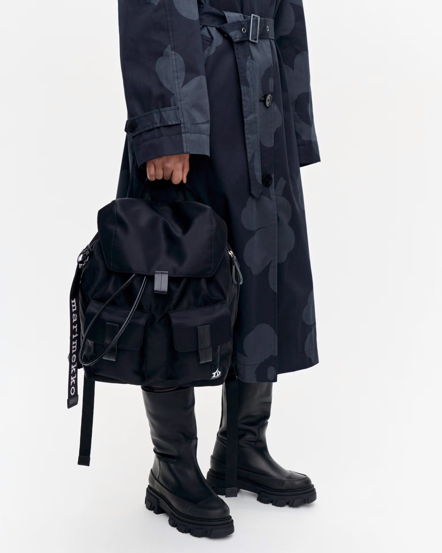 Marimekko Everything backpack, L, solid black | Finnish Design Shop UK