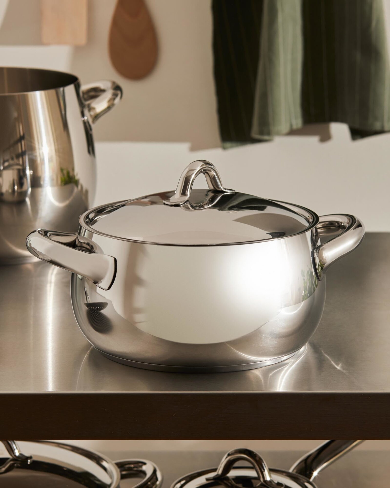 Alessi Mami casserole, 24 cm | Finnish Design Shop CH